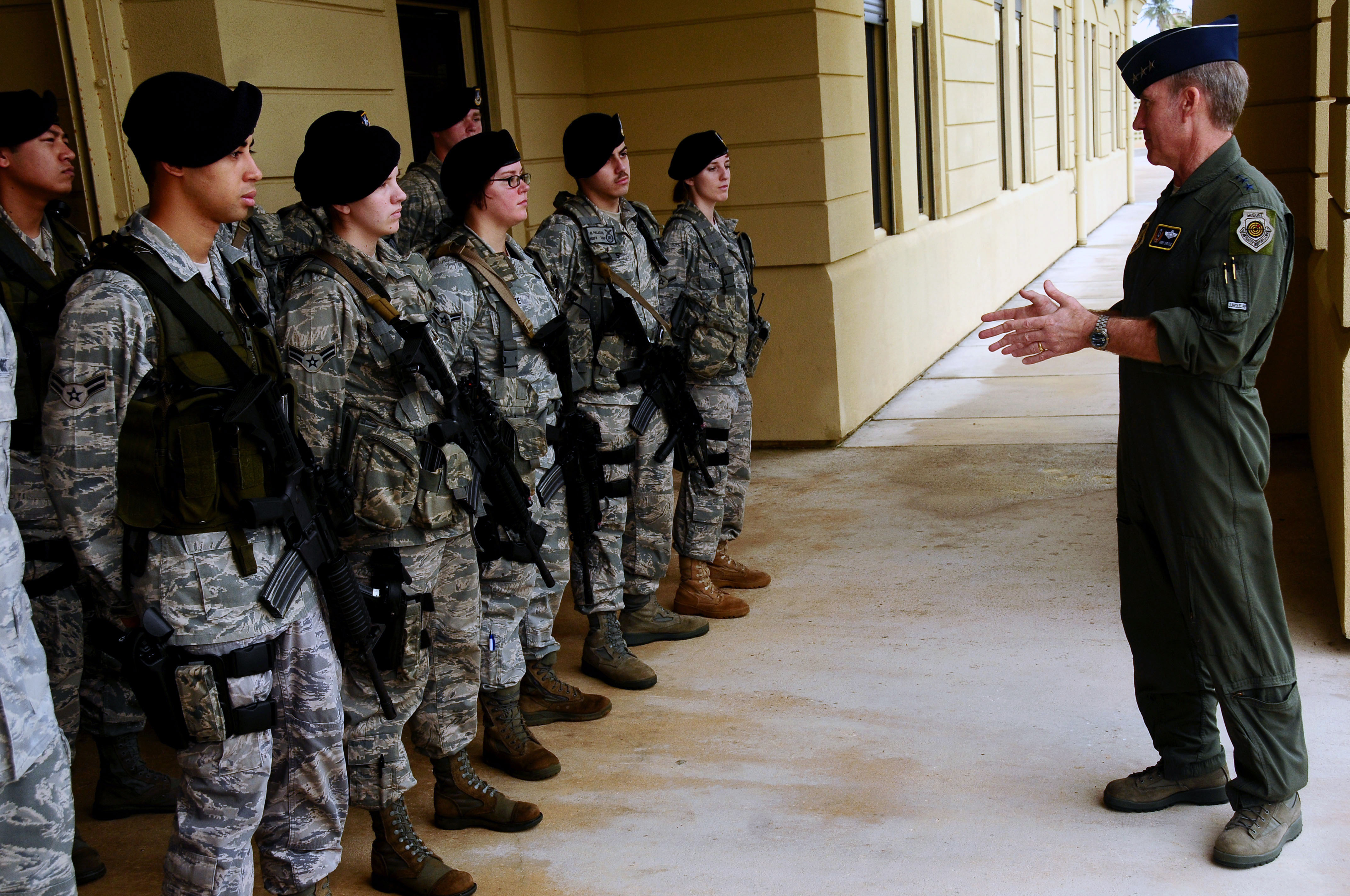 13th AF/CC visits Andersen AFB > Andersen Air Force Base > Article Display