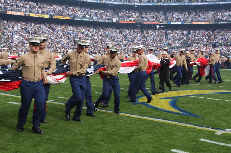 Marines’, Chargers’ experience one to remember > United States Marine ...