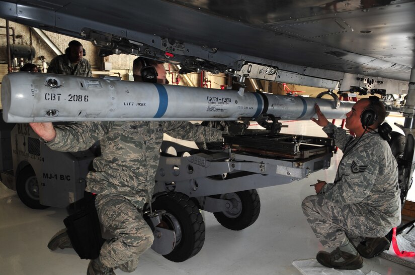 Quarterly load crew, jammer competition > Seymour Johnson Air Force ...