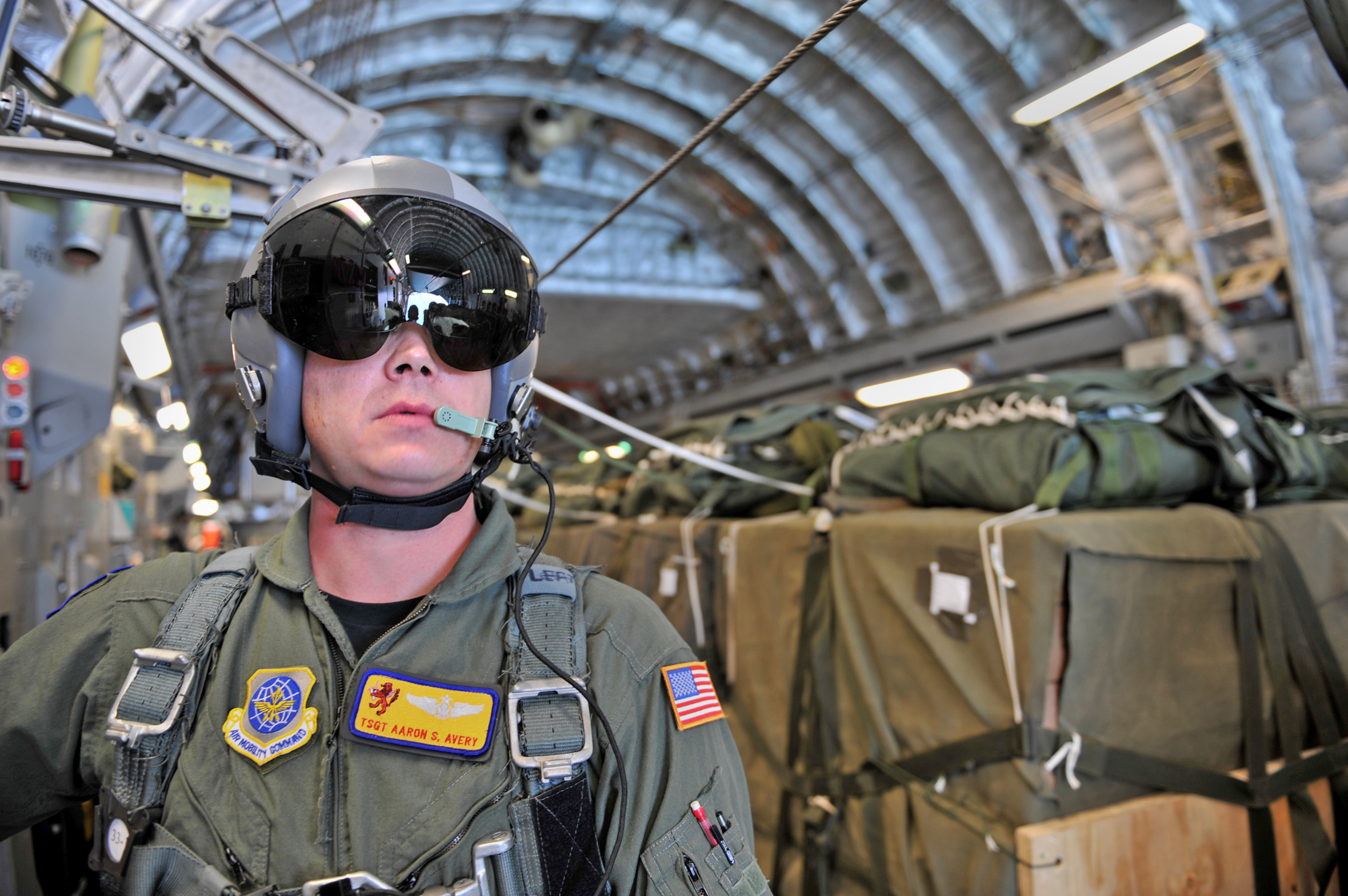 Charleston AFB aircrew conducts air delivery over Haiti > Air Force ...