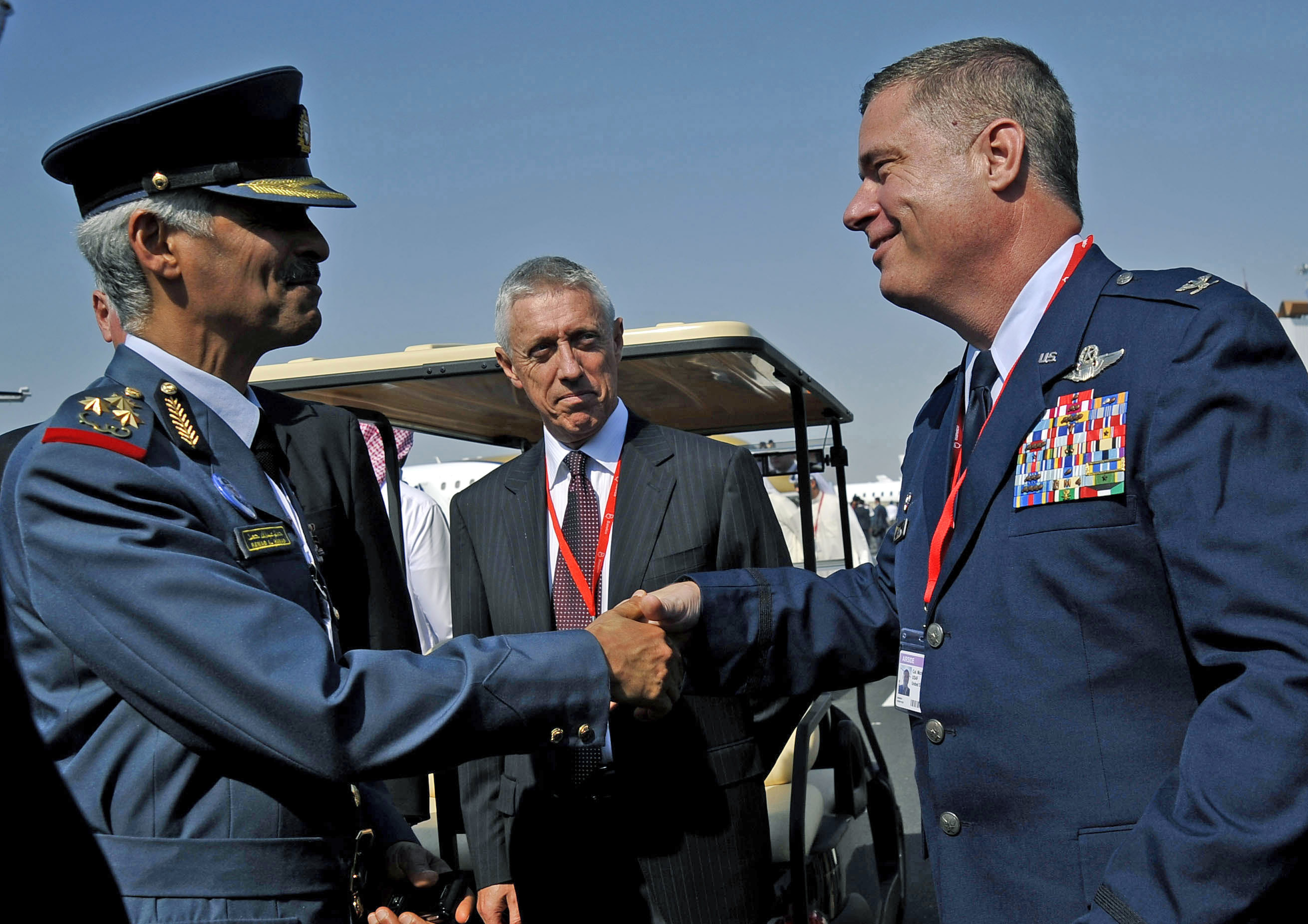 Airmen support inaugural Bahrain International Airshow > Air Force ...