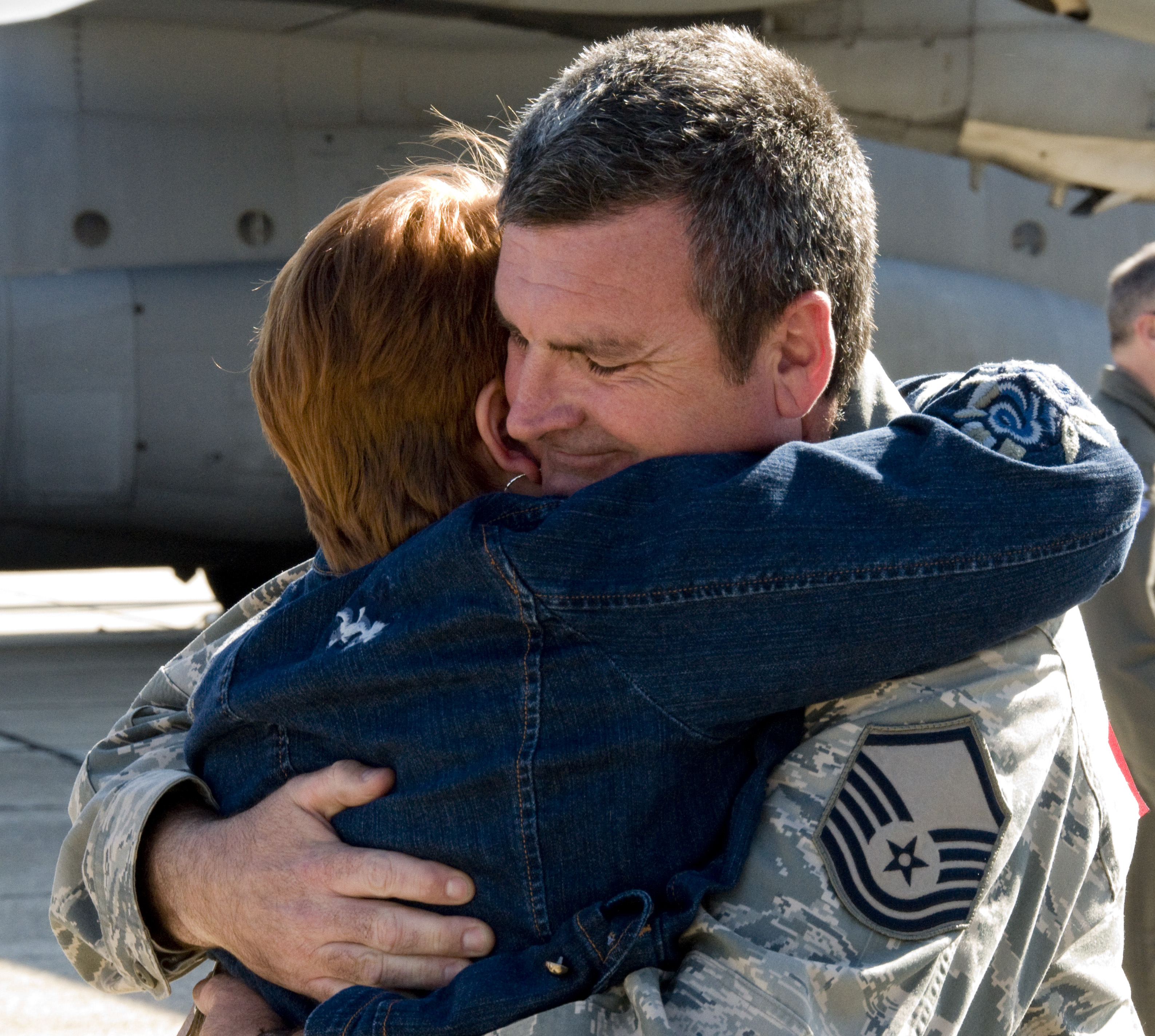 403rd, 815th Reservists Return From Deployment > 403rd Wing > Article ...