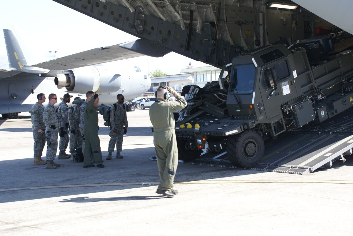 Aerial Port Airmen deploy to Haiti > Team McChord > Article Display