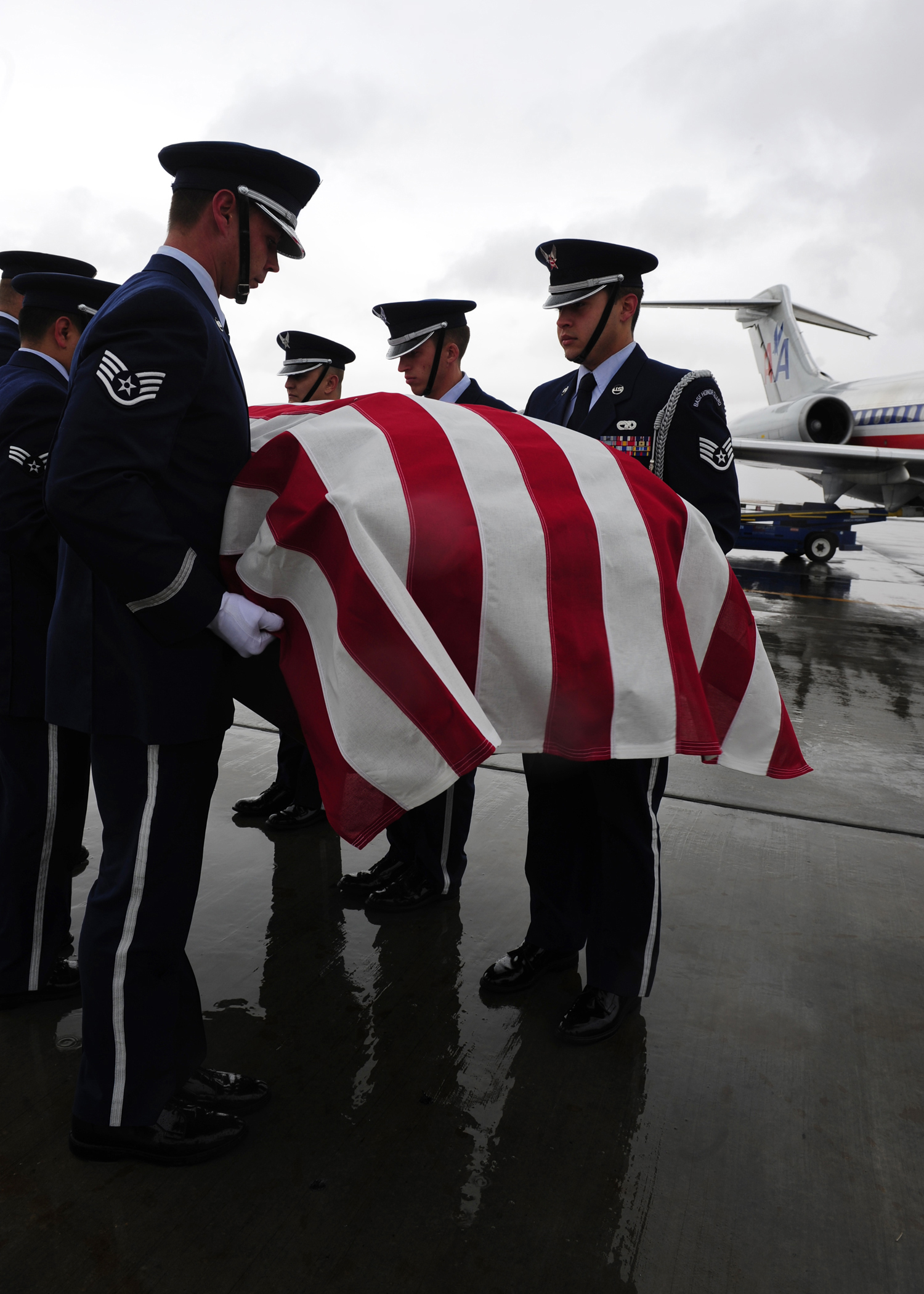 Steel Talons Honor Guard conducts dignified transfer > Holloman Air ...