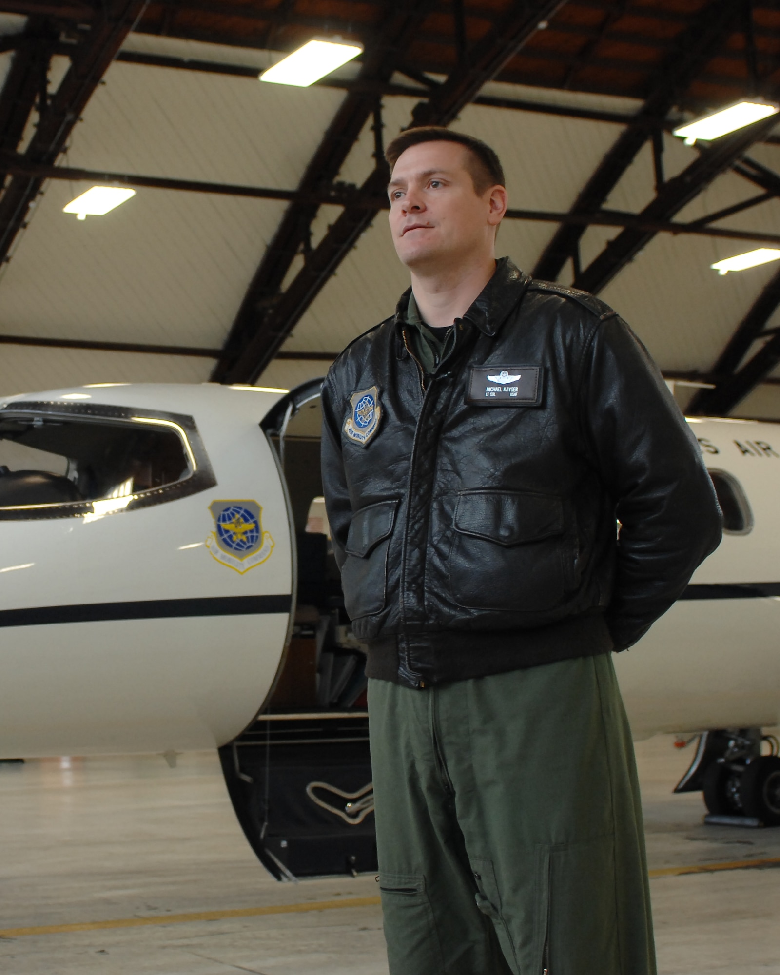 Scott pilots fly into Haiti > Scott Air Force Base > Article Display