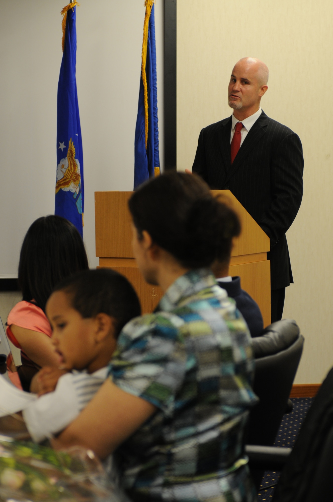 Four Aviano spouses become U.S. citizens > Aviano Air Base > Display