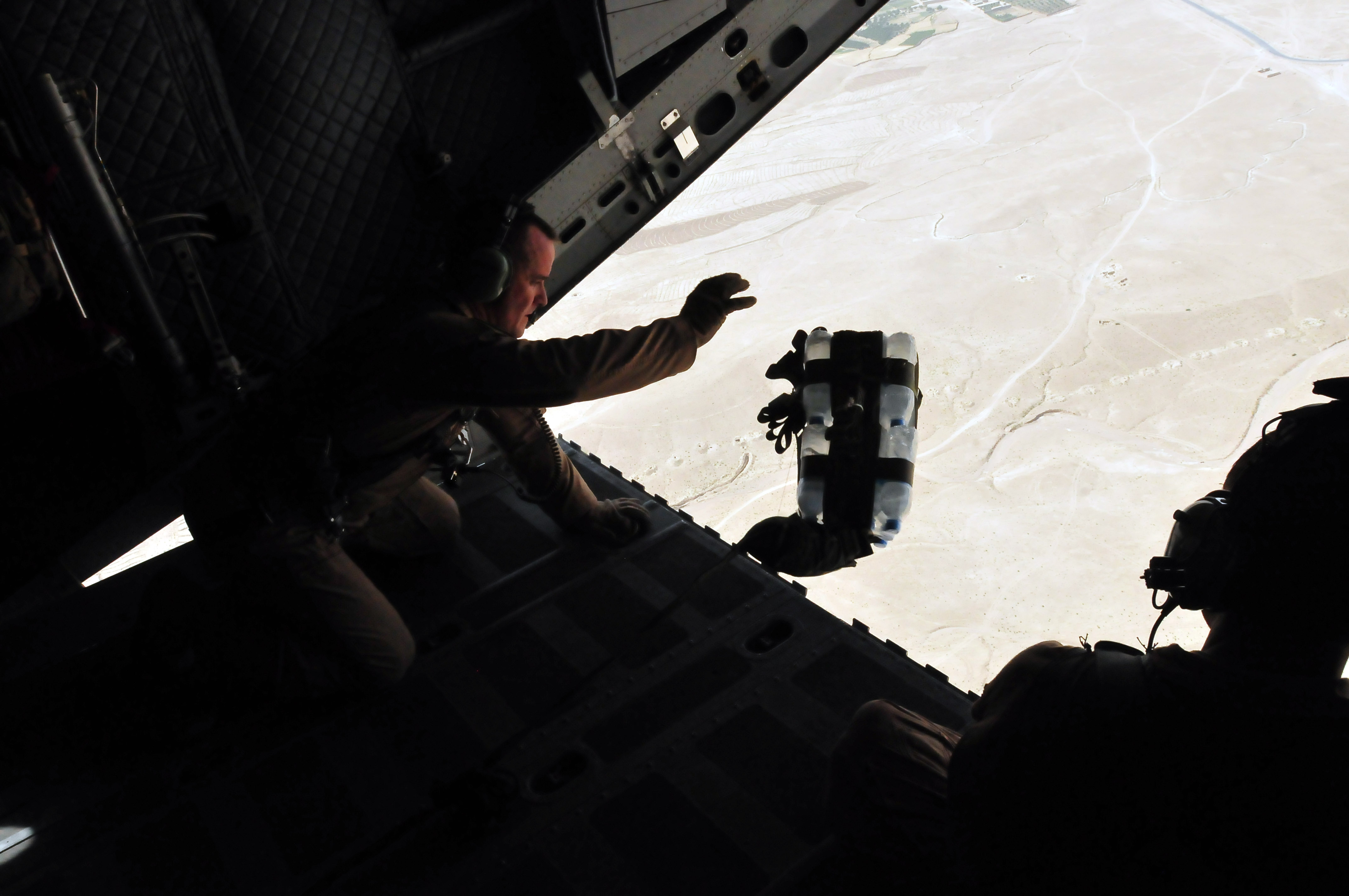 Afghan Air Force Delivers on First Air Drop > U.S. Air Forces Central ...