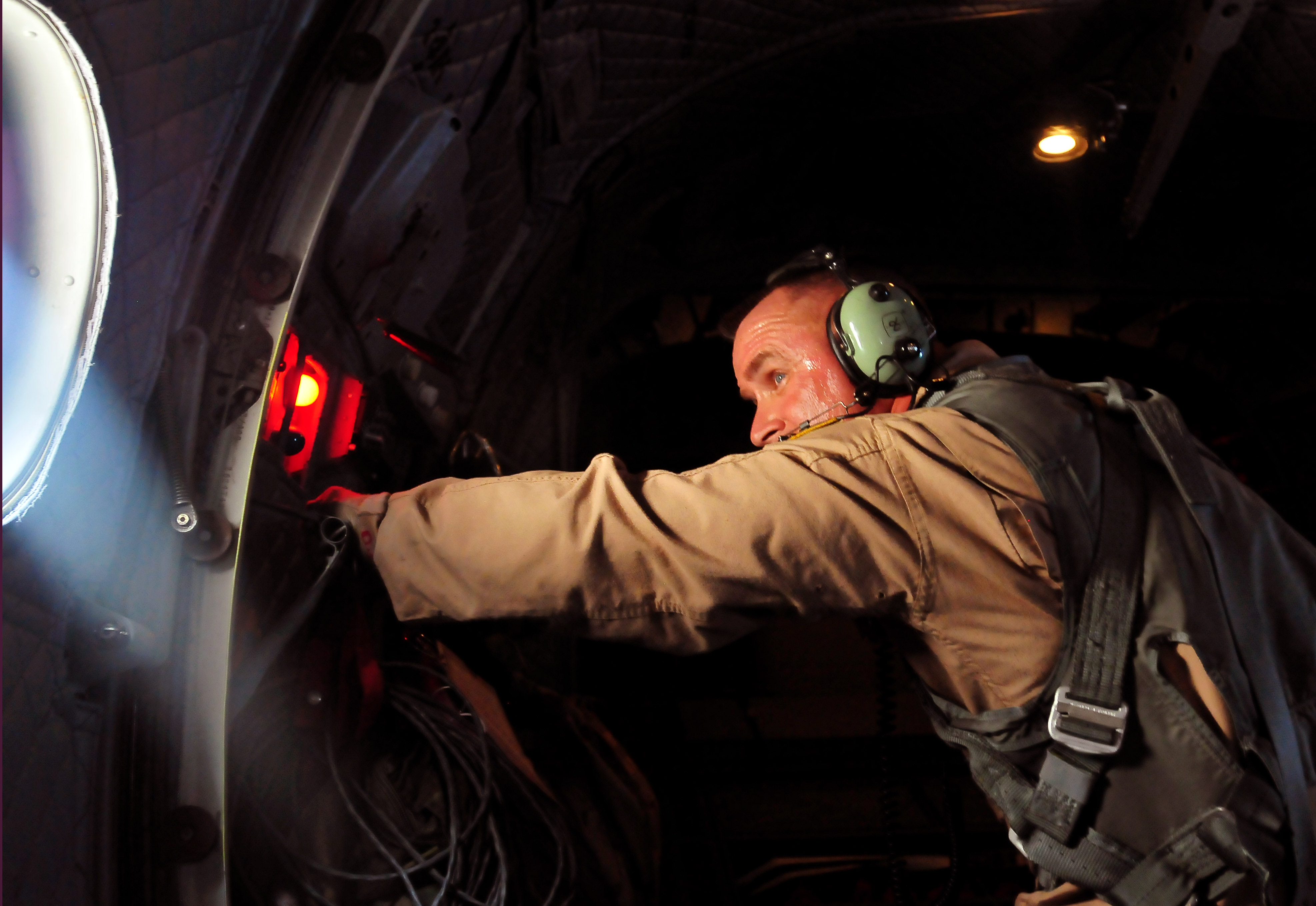 Afghan Air Force Delivers on First Air Drop > U.S. Air Forces Central ...