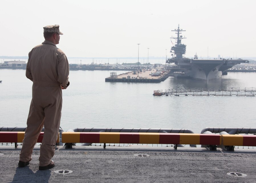 26th MEU and PHIBRON-4 bring it together for COMPTUEX > 26th Marine ...