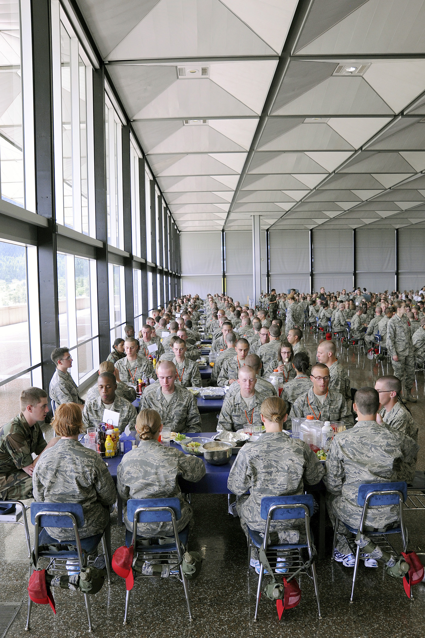 New Academy cadets learn dining 'traditions'