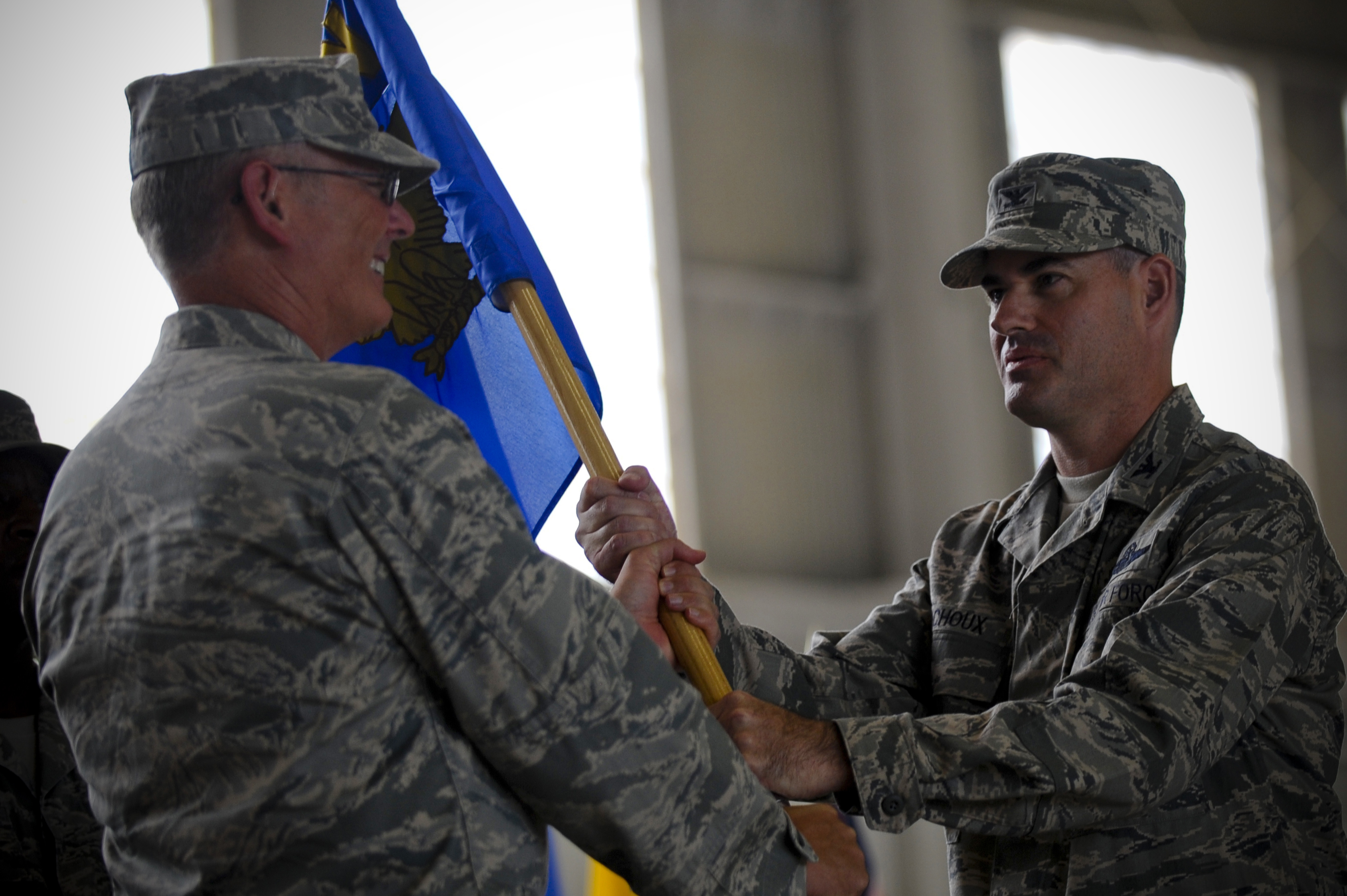 6th Air Mobility Wing welcomes new commander > MacDill Air Force Base ...
