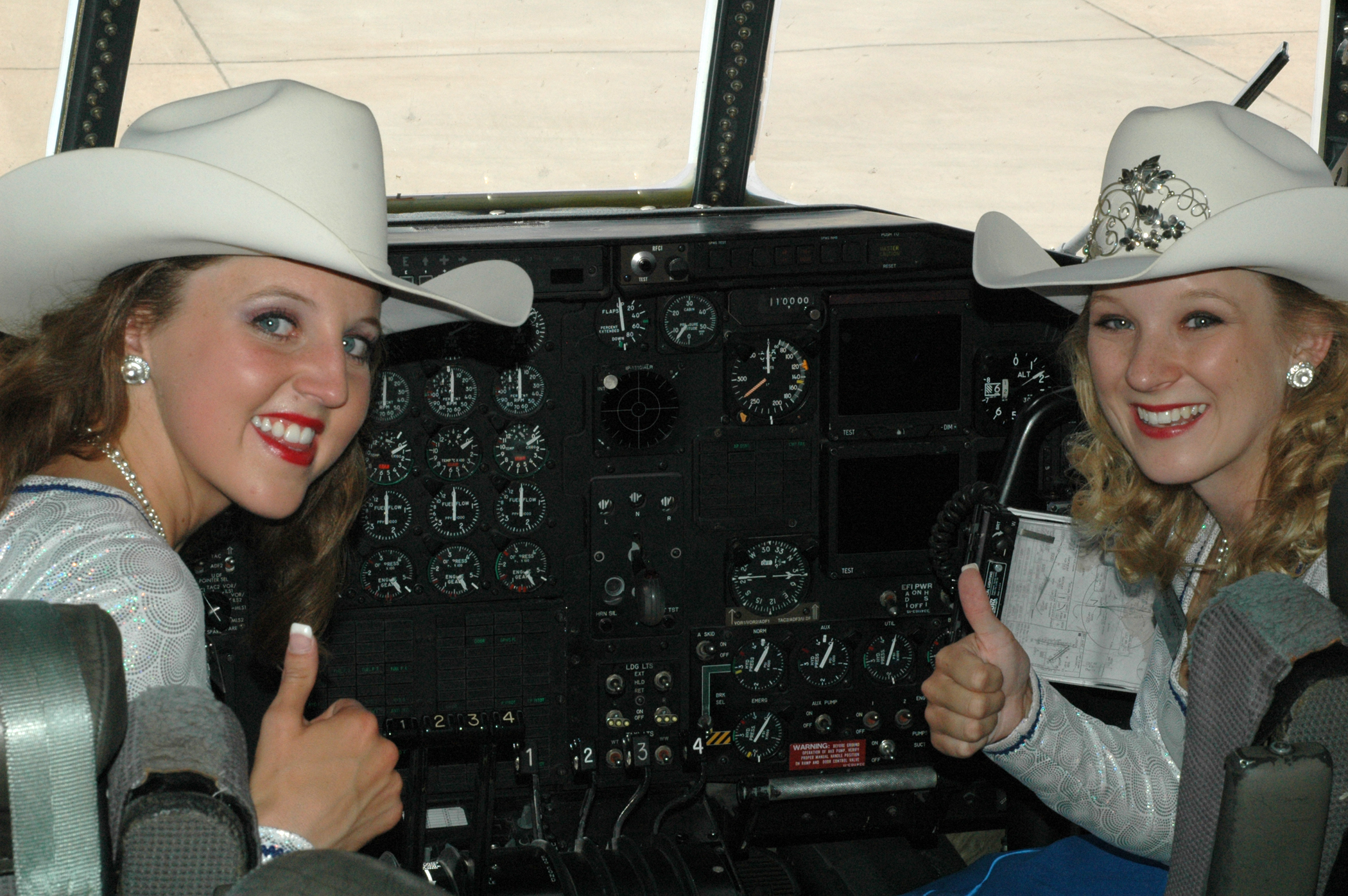 Girls of the West see AF Reserve up close, experience re-enlistment ...