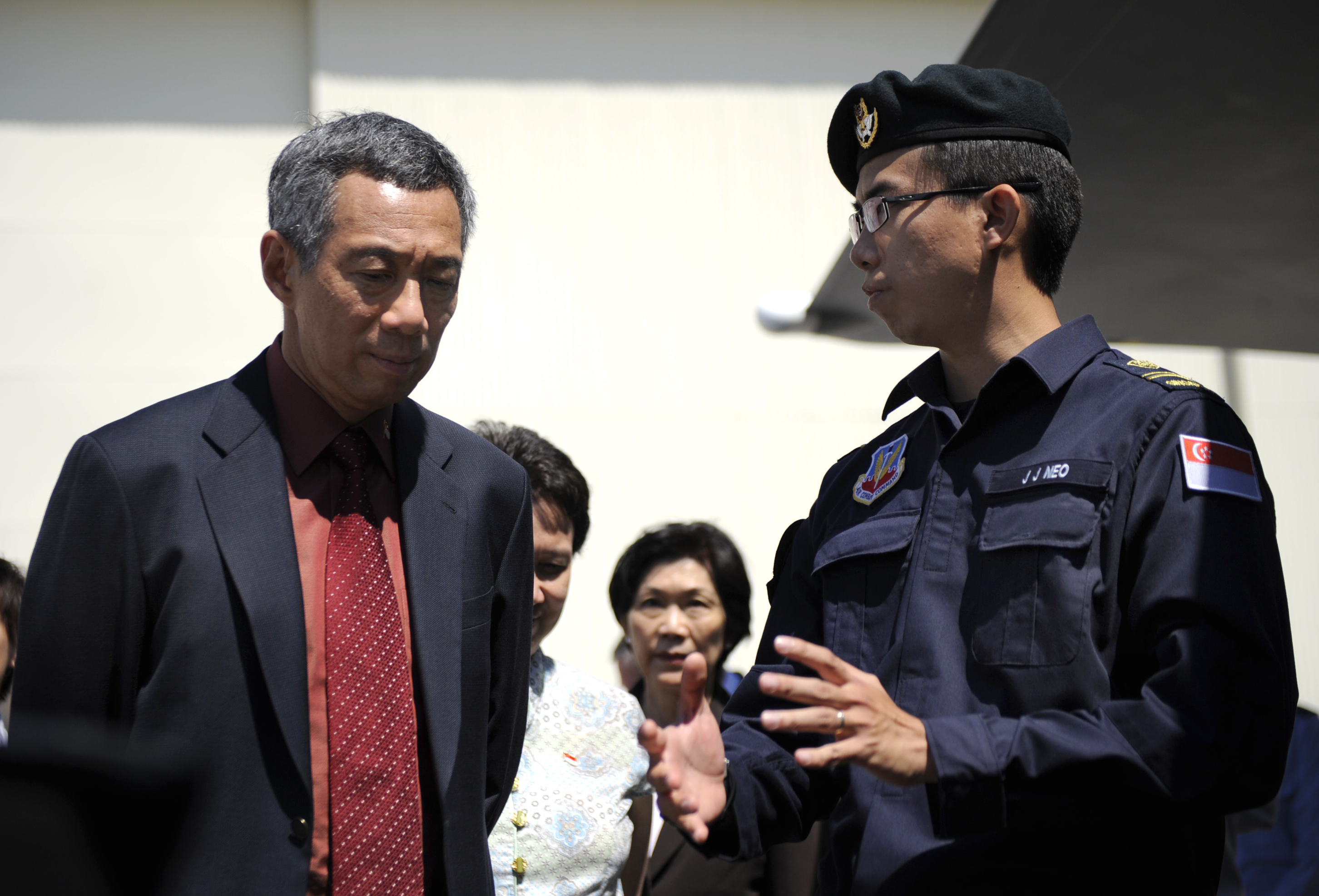 Singapore Prime Minister visits 428th Fighter Squadron > Mountain Home ...