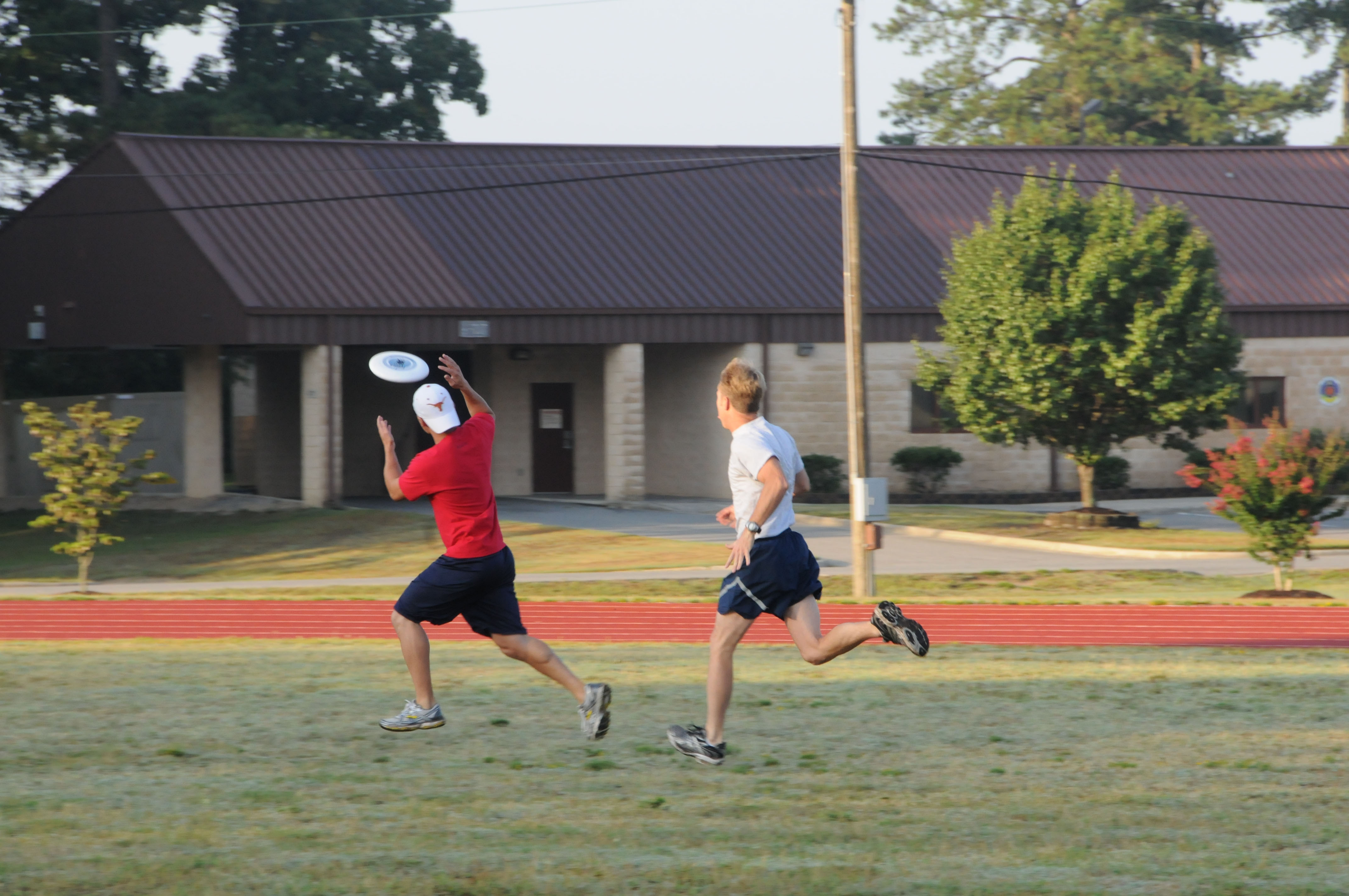 Ultimate frisbee