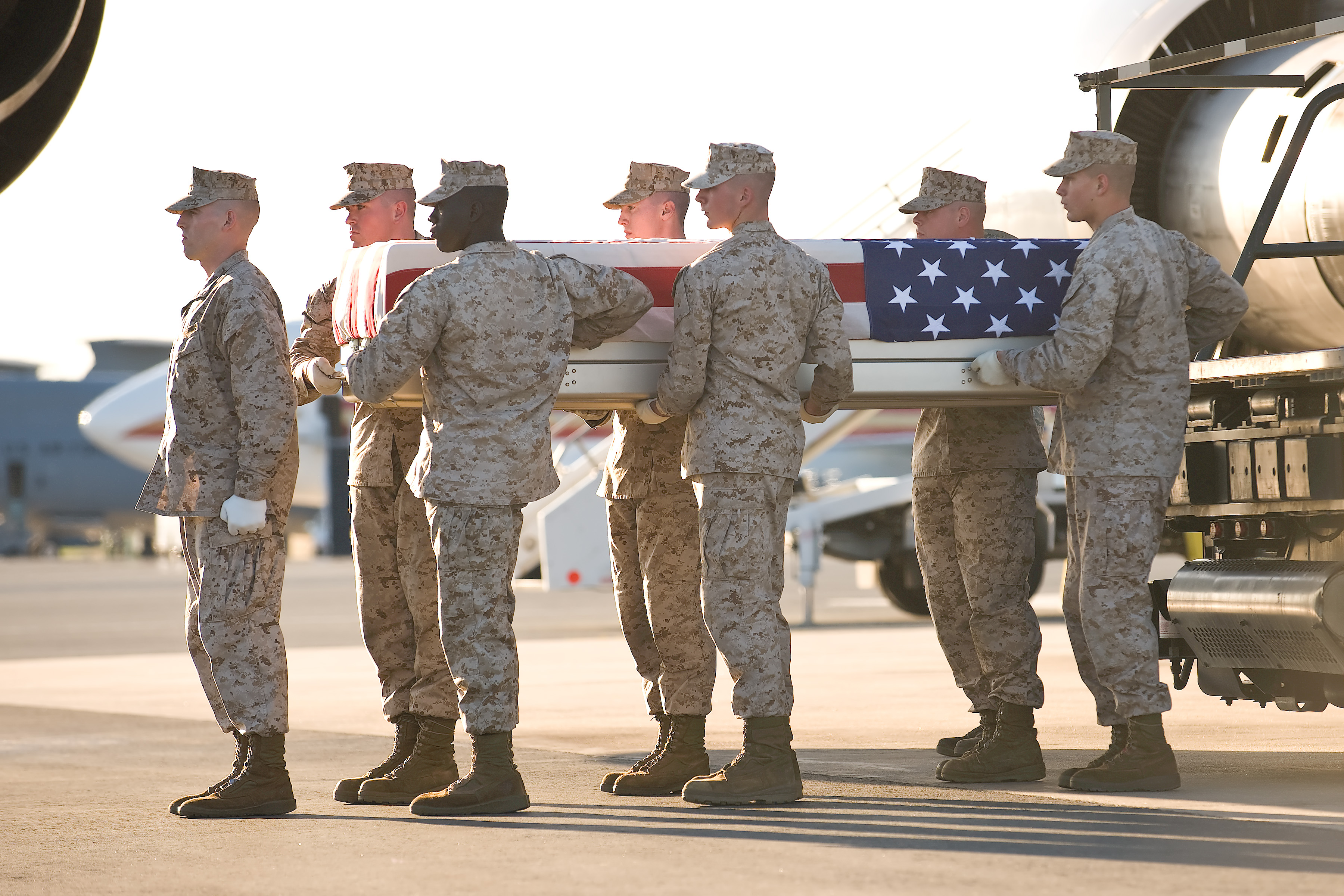 Marine Cpl. Larry Harris Jr. honored in dignified transfer July 2 > Air ...