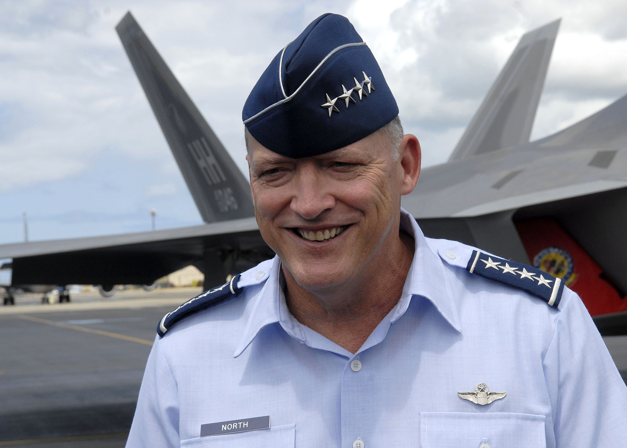 A Hawaiian Aloha for F-22 Raptors > Pacific Air Forces > Article Display