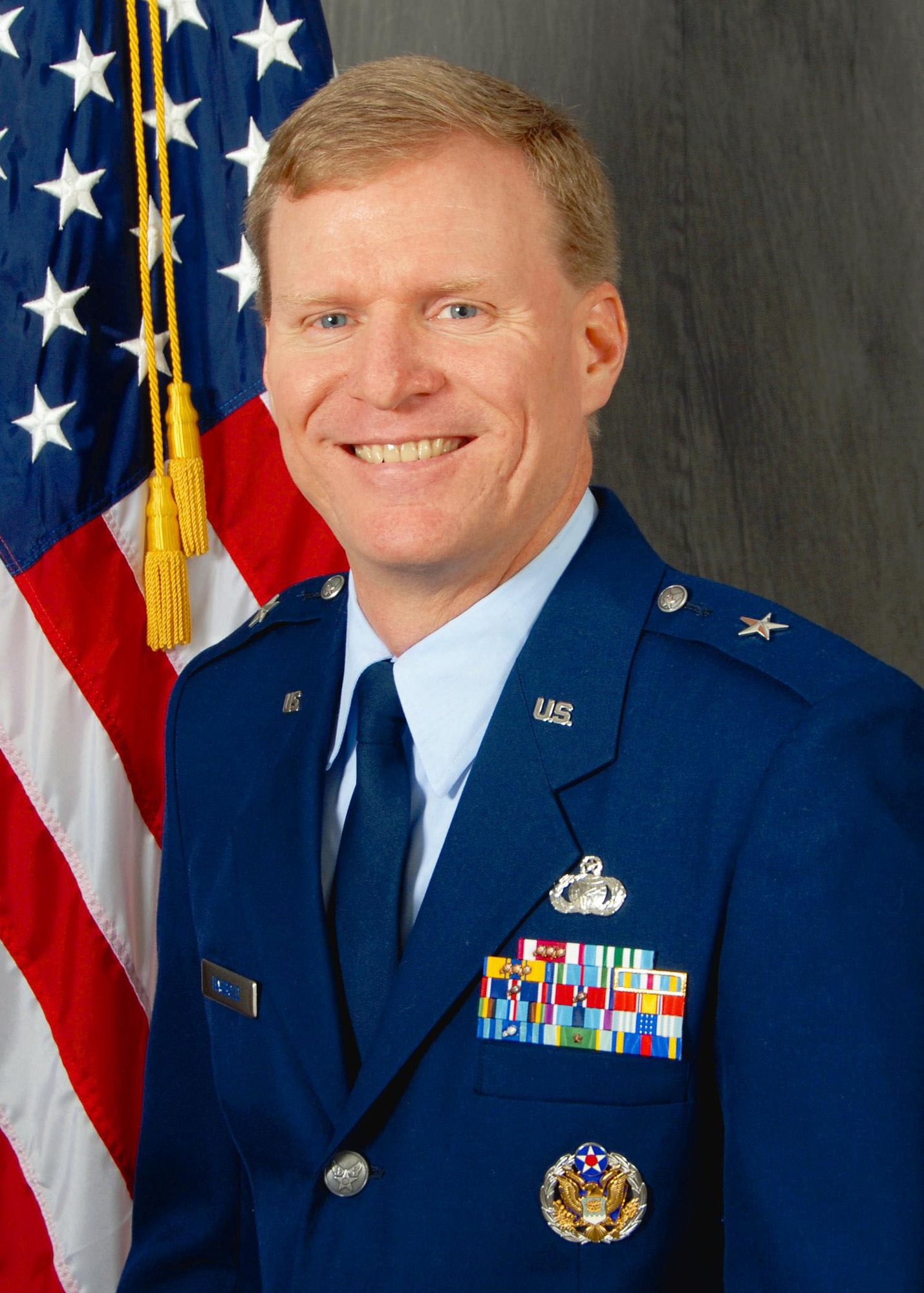ARTHUR C. HAUBOLD > Air Force > Biography Display