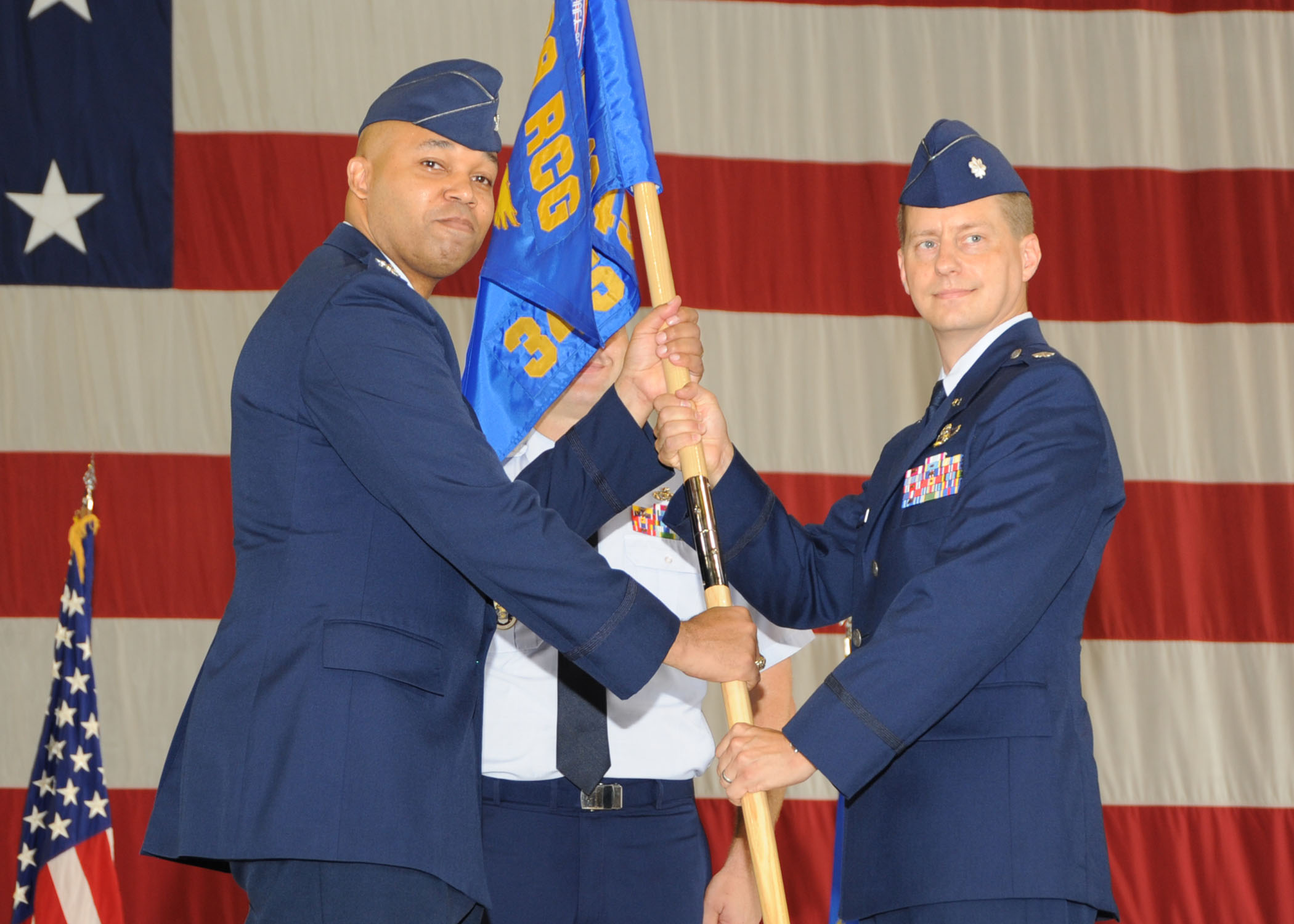 345th RCS CoC