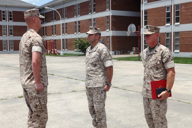 Combat instructor risks own life to save Marine > Marine Corps Base ...