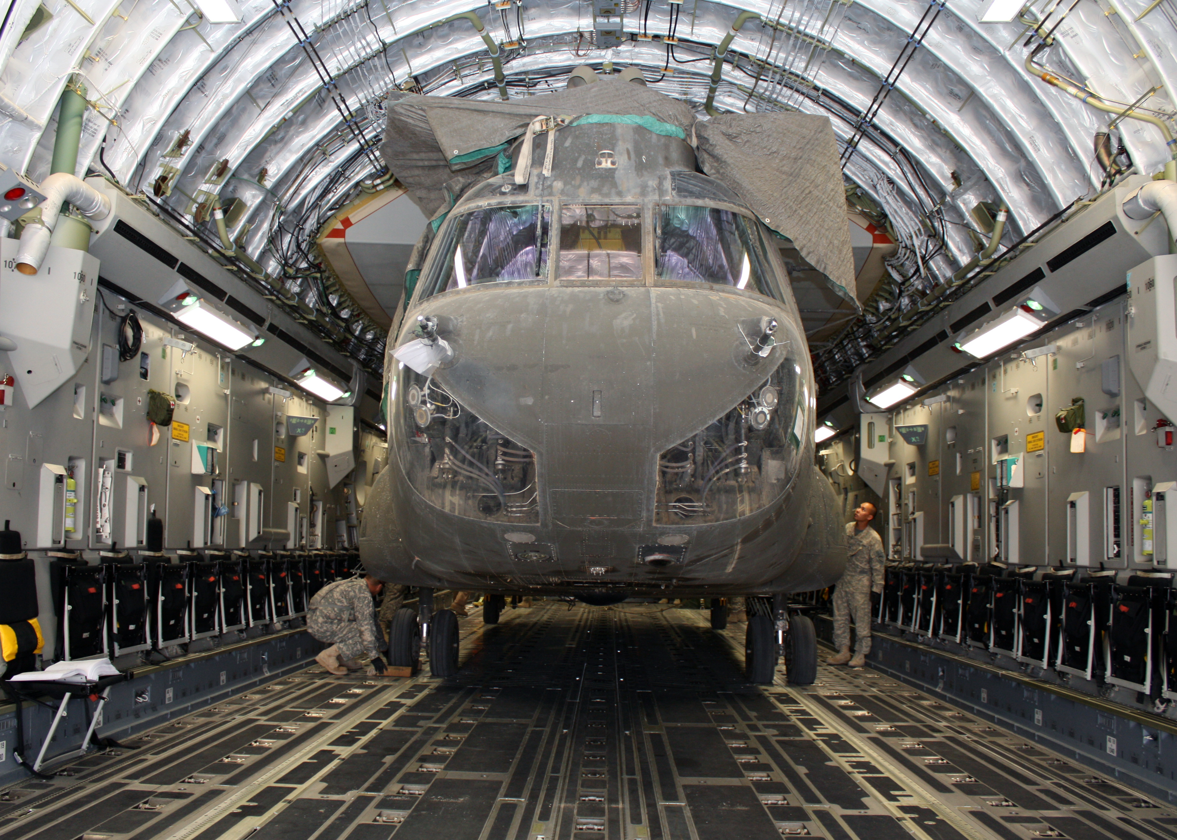 Deployed reservists move helicopters for Iraq drawdown > Air Force ...