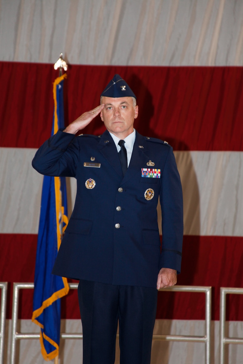Colonel Berry assumes 95th MSG top post > Edwards Air Force Base ...