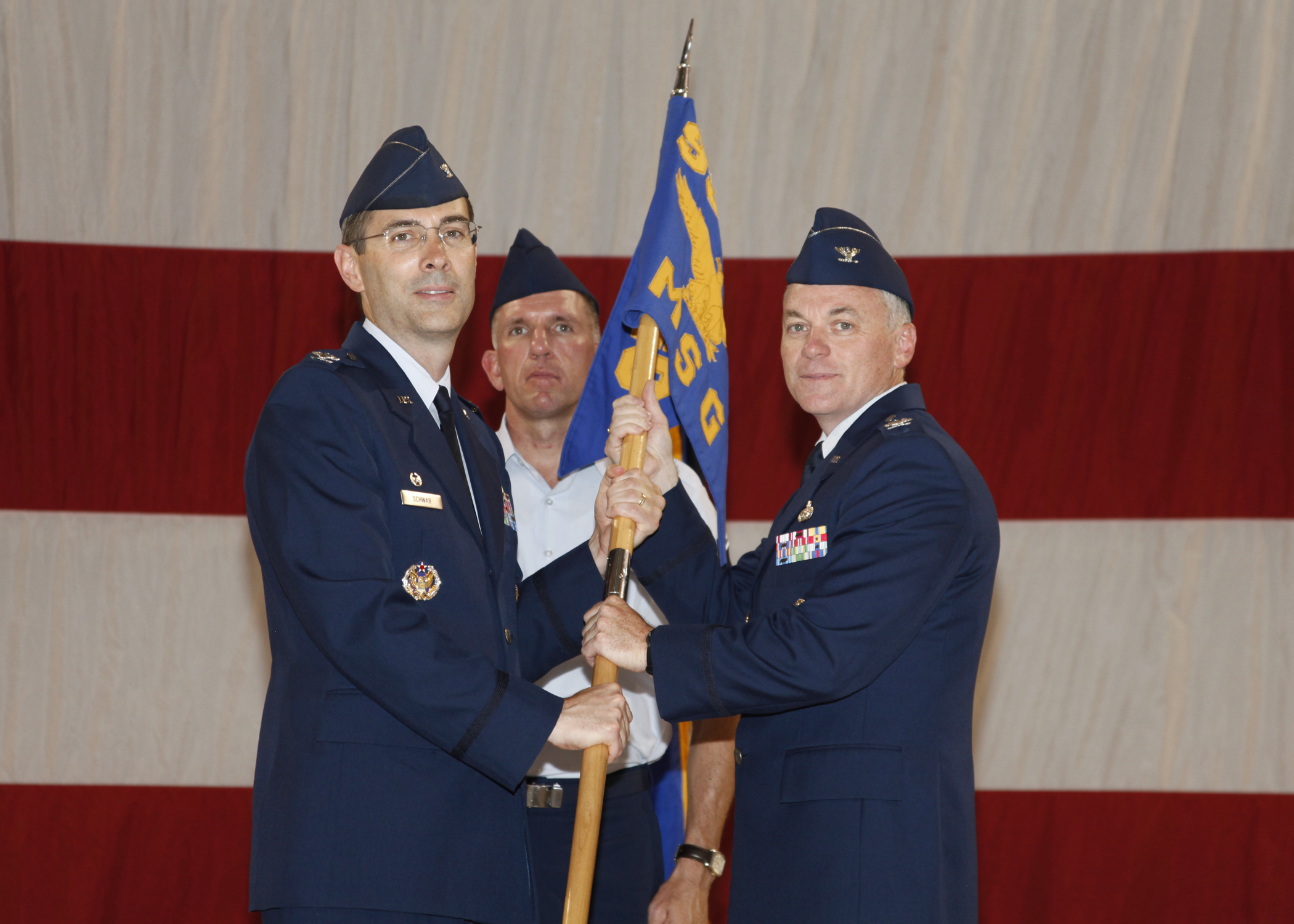 Colonel Berry assumes 95th MSG top post > Edwards Air Force Base ...