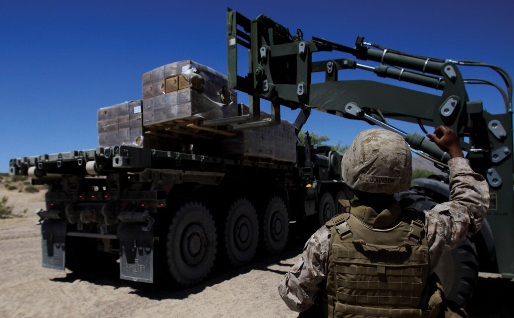 CLB-3 continues training while providing logistical support > Marine ...