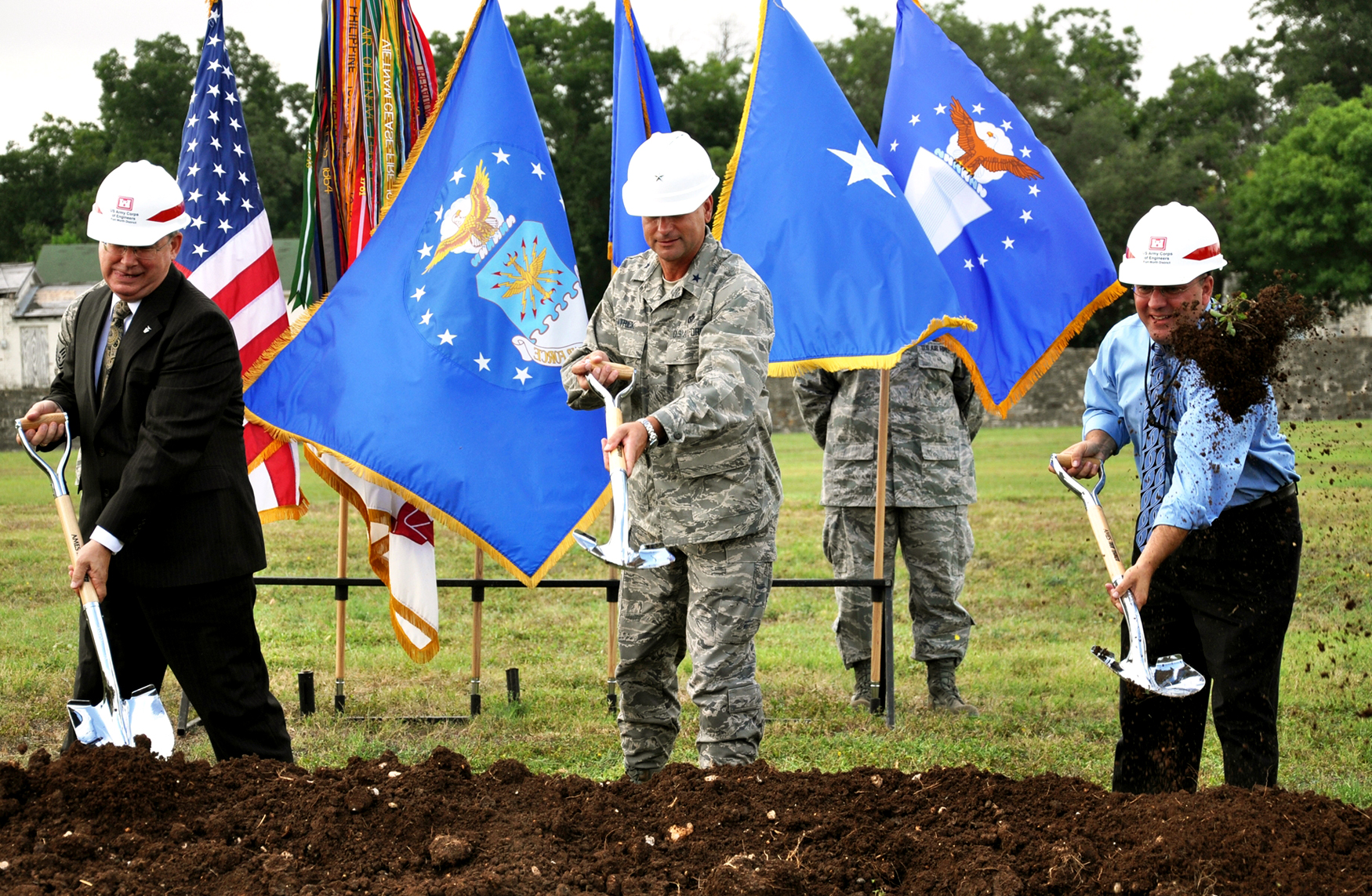 502nd ABW breaks ground on new headquarters > Air Force > Article Display