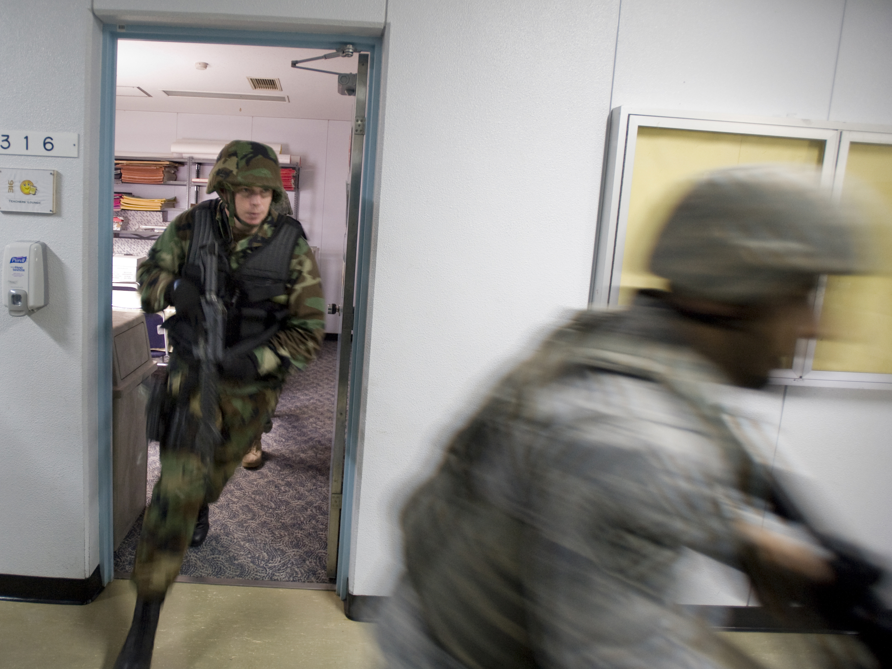 SFS Airmen train with PACAF's new HRRT active shooter course
