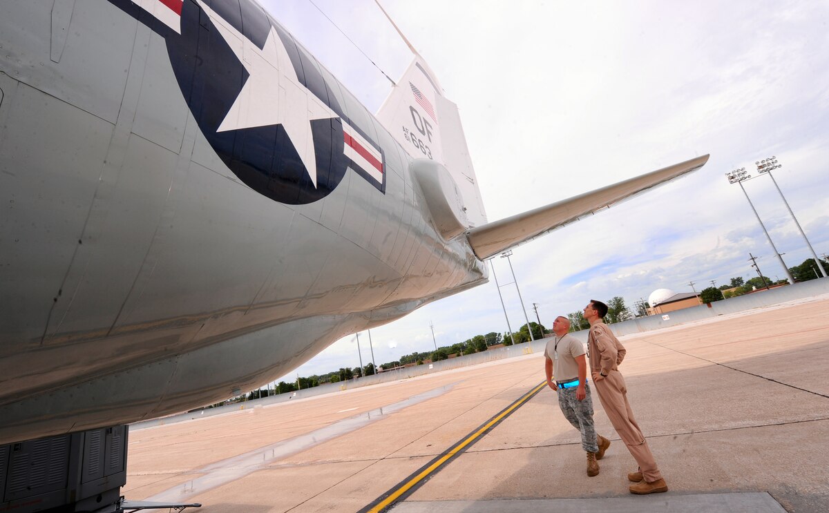 45th RS brings four missions to the fight > Offutt Air Force Base > Display