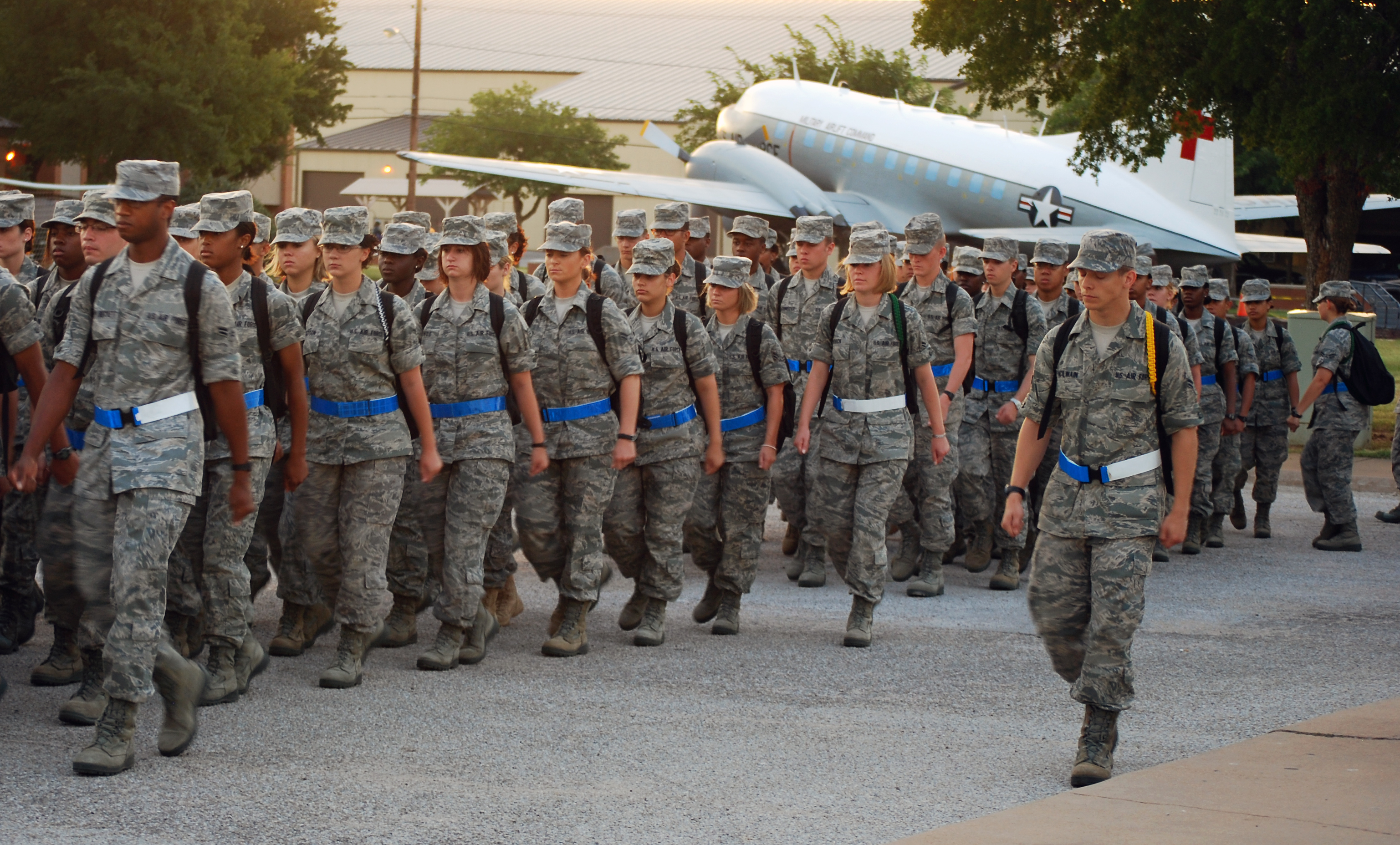 Photo Essay: 882nd TRG AiT march to school > Air Education and Training ...