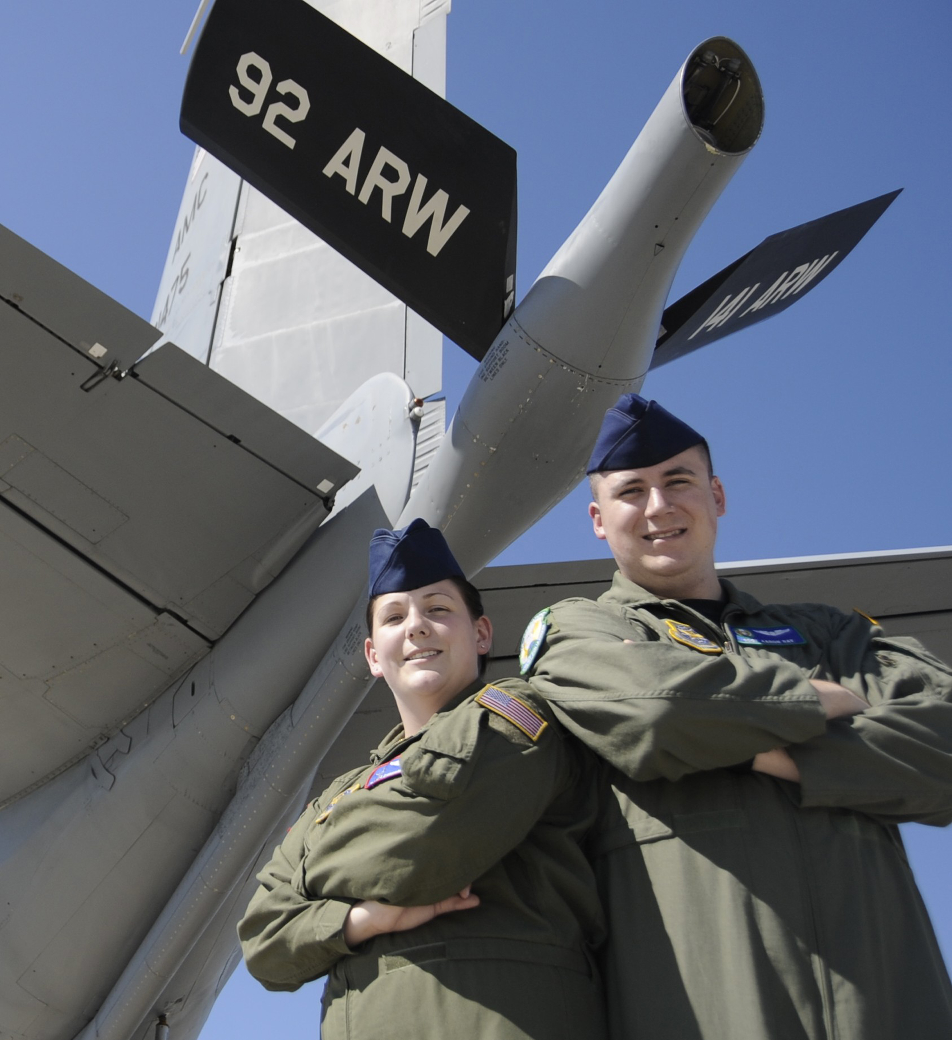 Fairchild couple makes refueling a family affair > Air Force > Display