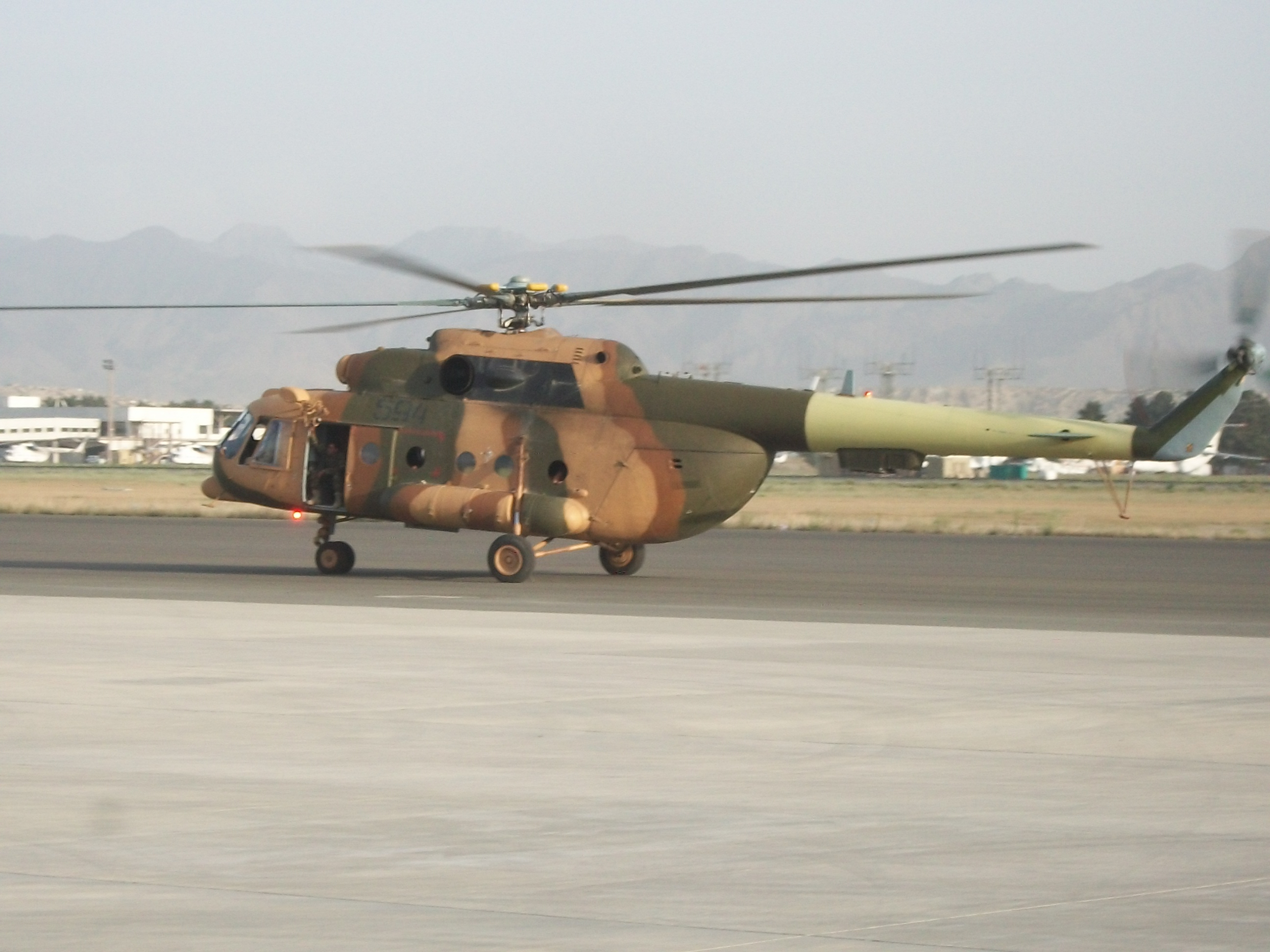 Combined Air Power Transition Force Team repairs Mi-17 in the Field and ...