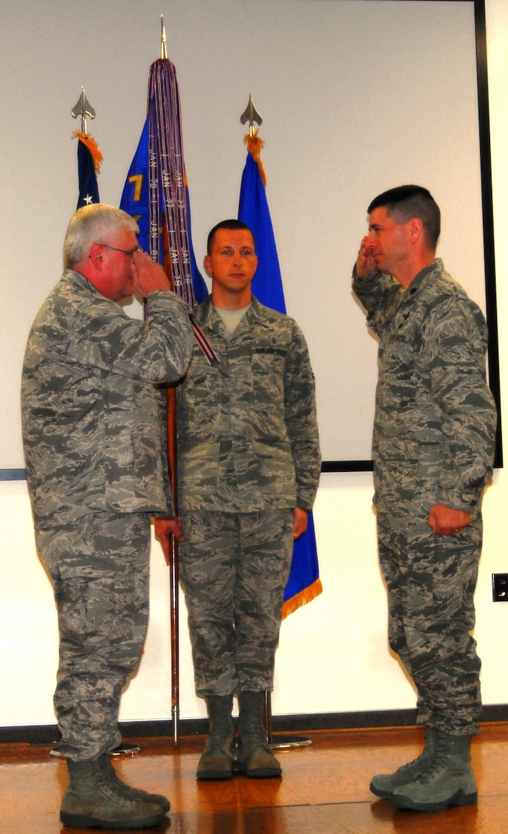 Col. Platt assumes command of AFRL, Det 7, at Edwards > Edwards Air ...
