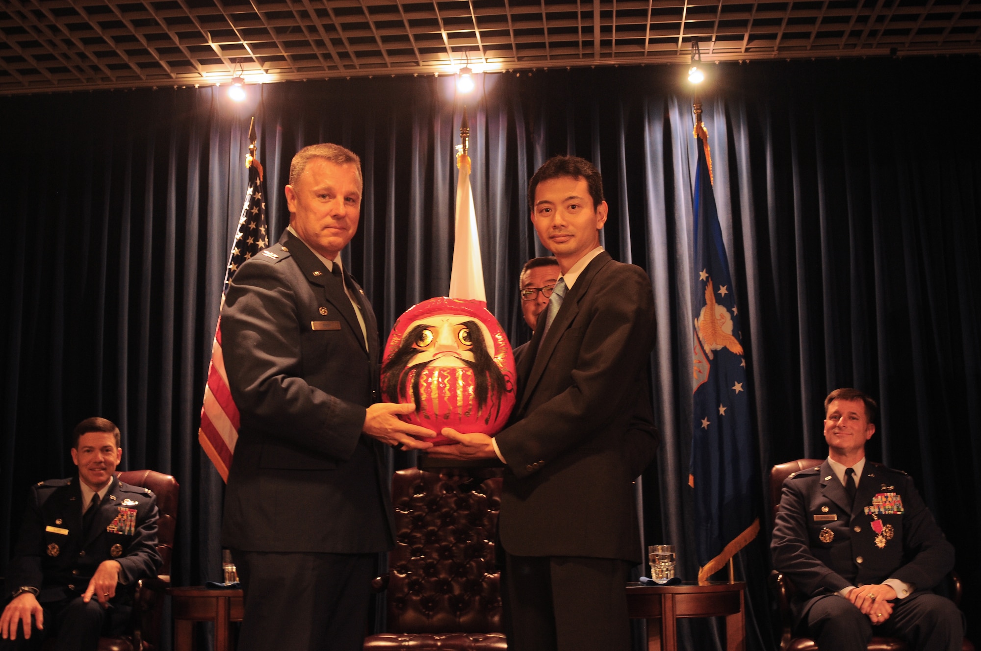 515th Air Mobility Operations Group welcomes new Commander > Yokota Air ...