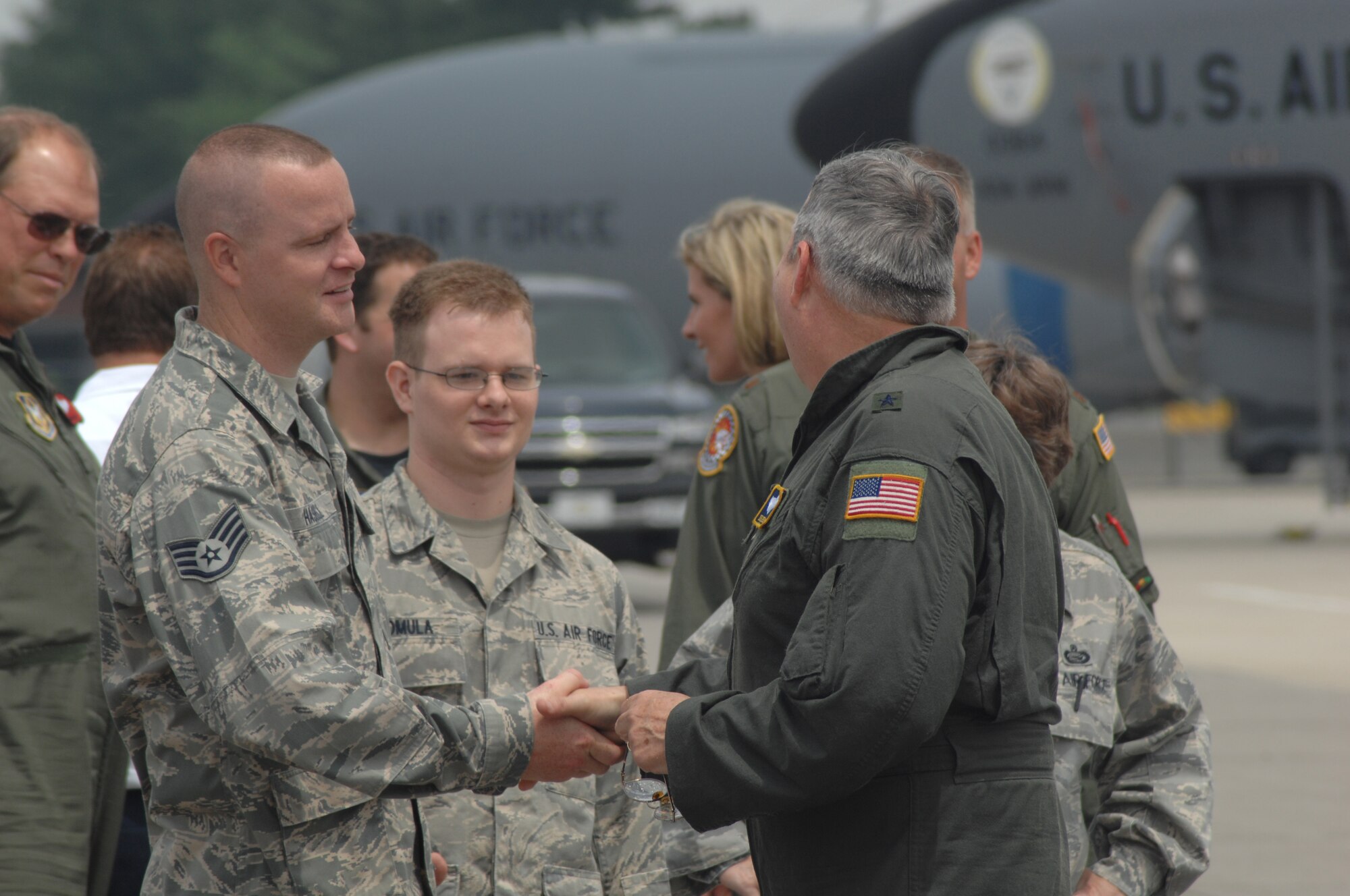 General Despinoy takes final flight > Grissom Air Reserve Base ...