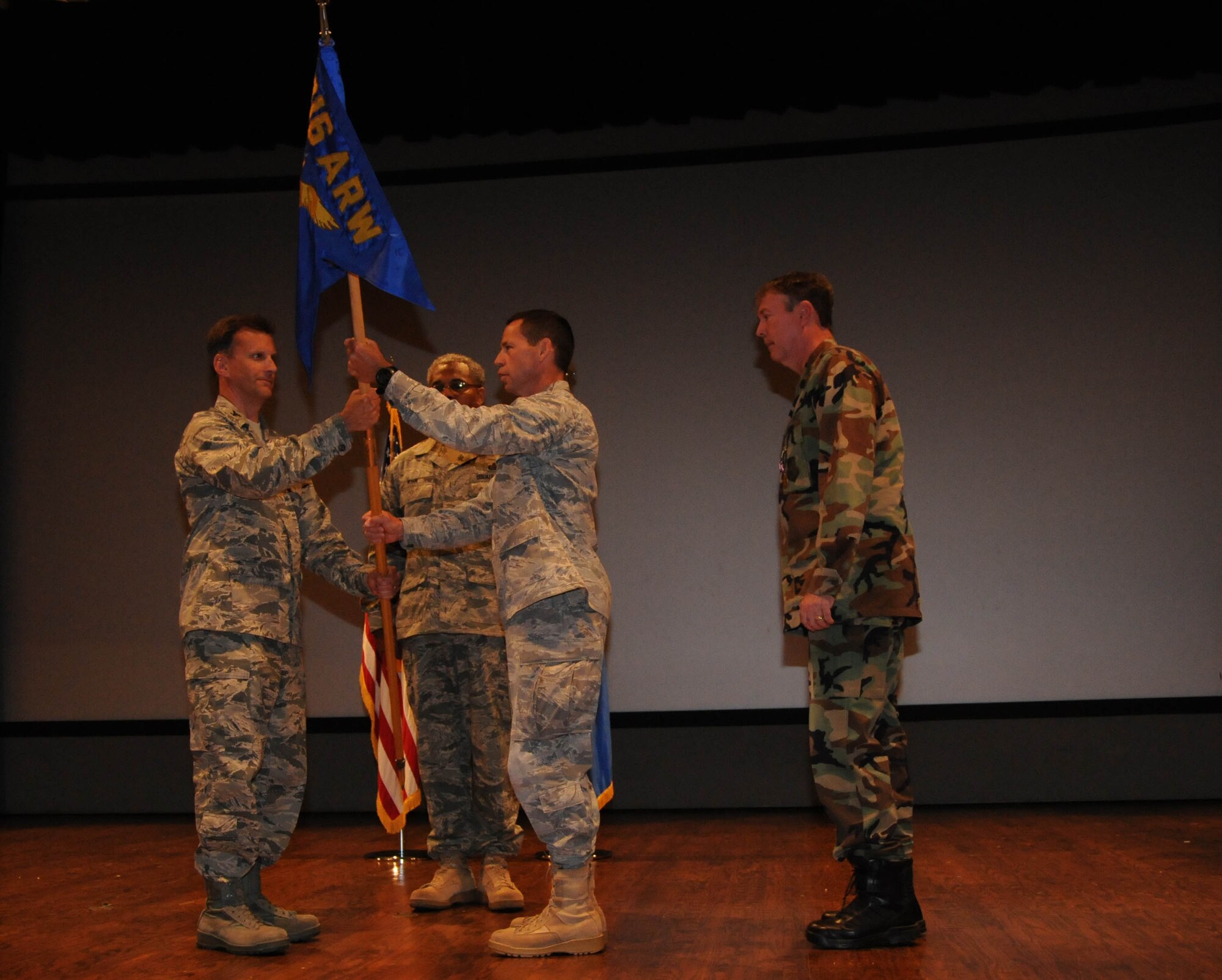 New commander takes position in 916th Mission Support Group > 916th Air ...