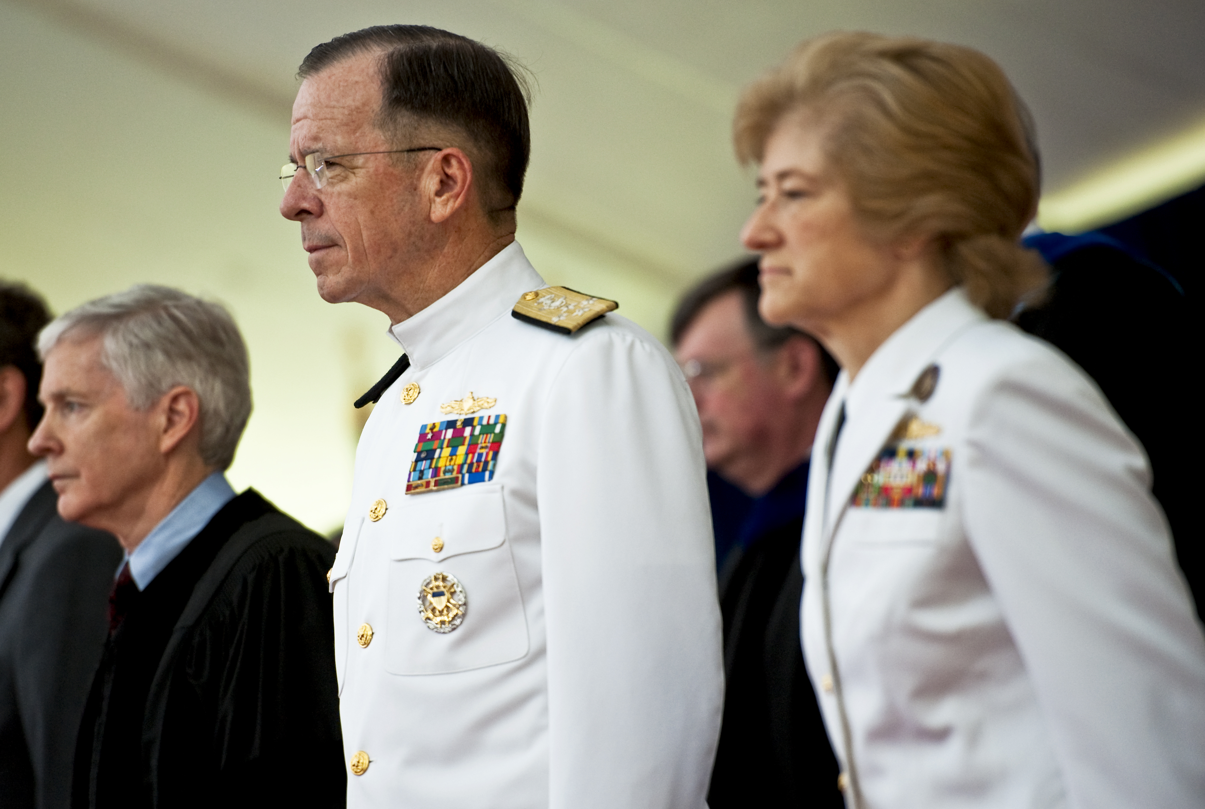 Ryan C. Crocker, left, U.S. ambassador to Iraq, U.S. Navy Adm. Mike ...