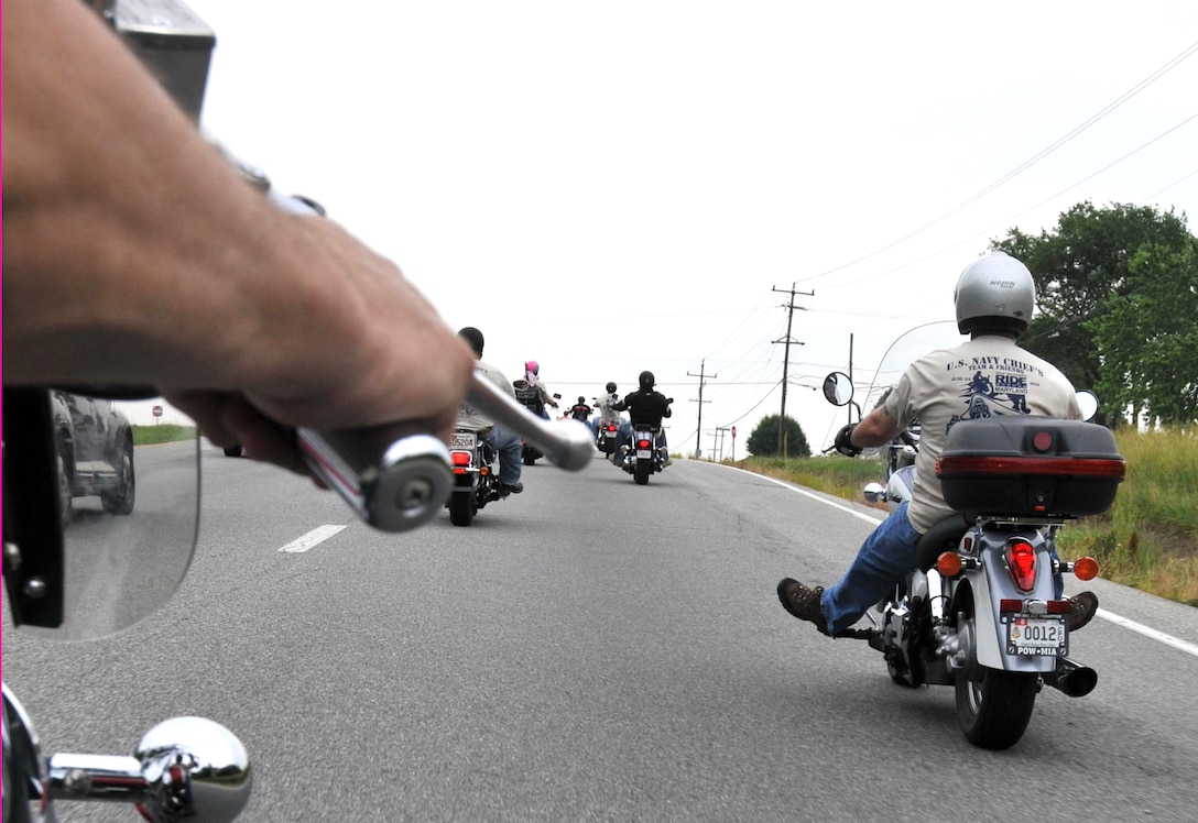 Retired Navy chiefs “Ride Across Maryland”