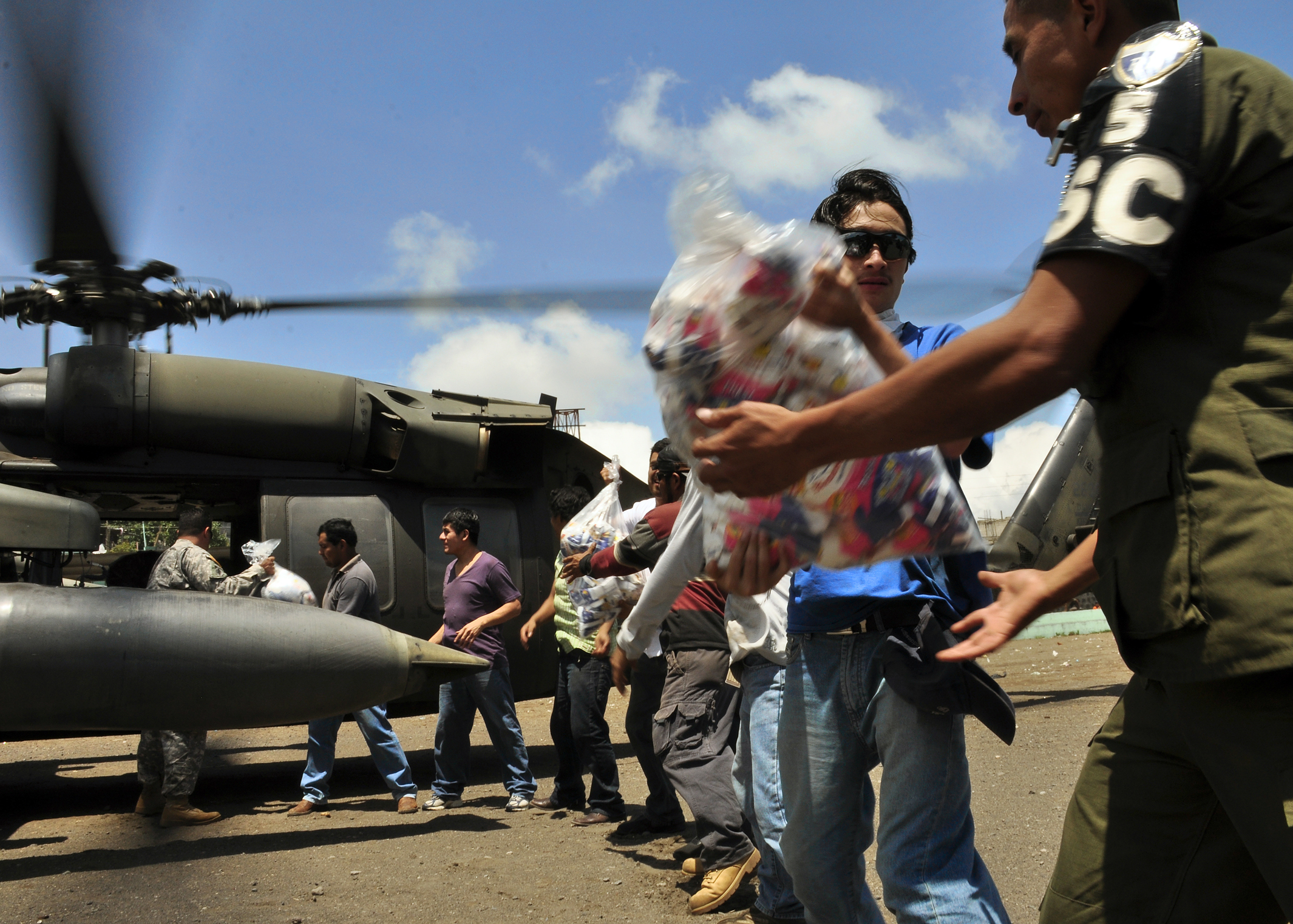 Joint Task Force-Bravo members help victims of Guatemala disaster > Air ...