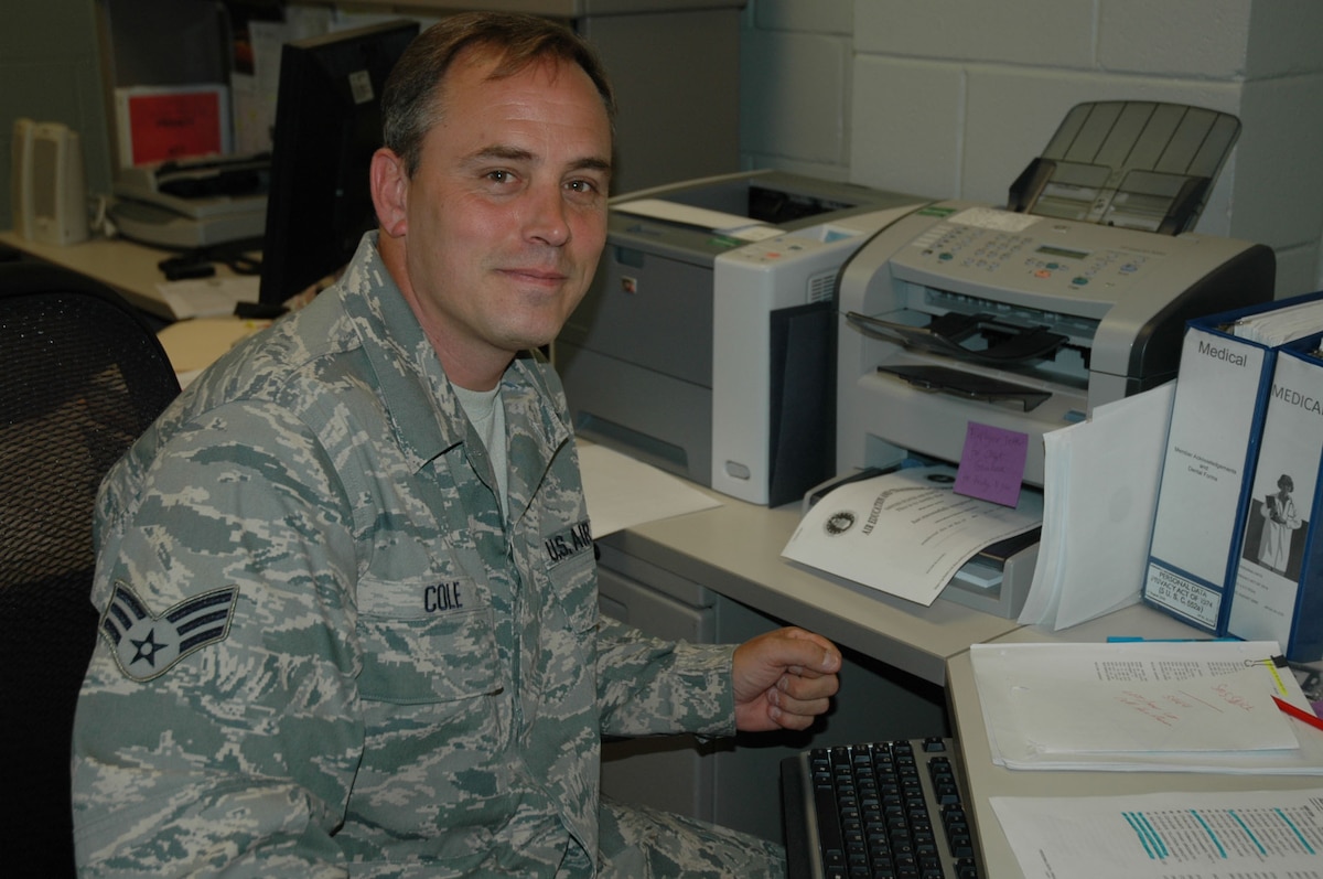 Airmen define the wingman concept > 315th Airlift Wing > Article Display