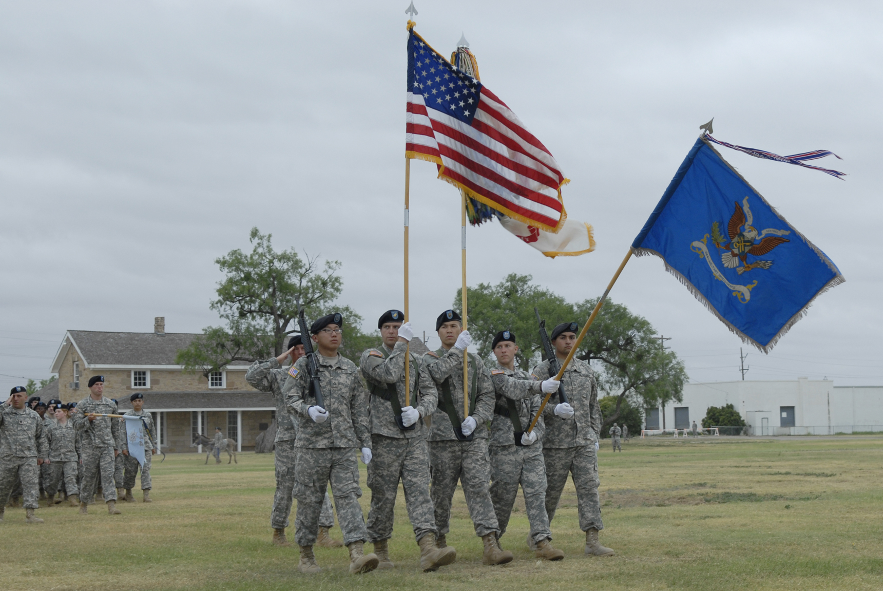 Army 344th Military Intelligence Battalion changes leadership ...