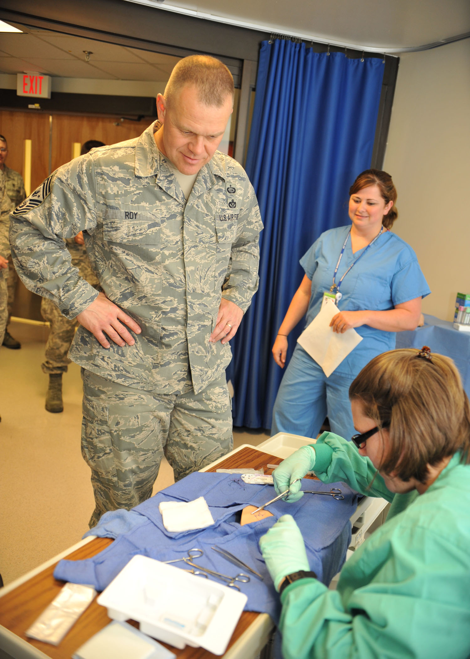 CMSAF visits NASIC, Wright-Patt > Wright-Patterson AFB > Article Display