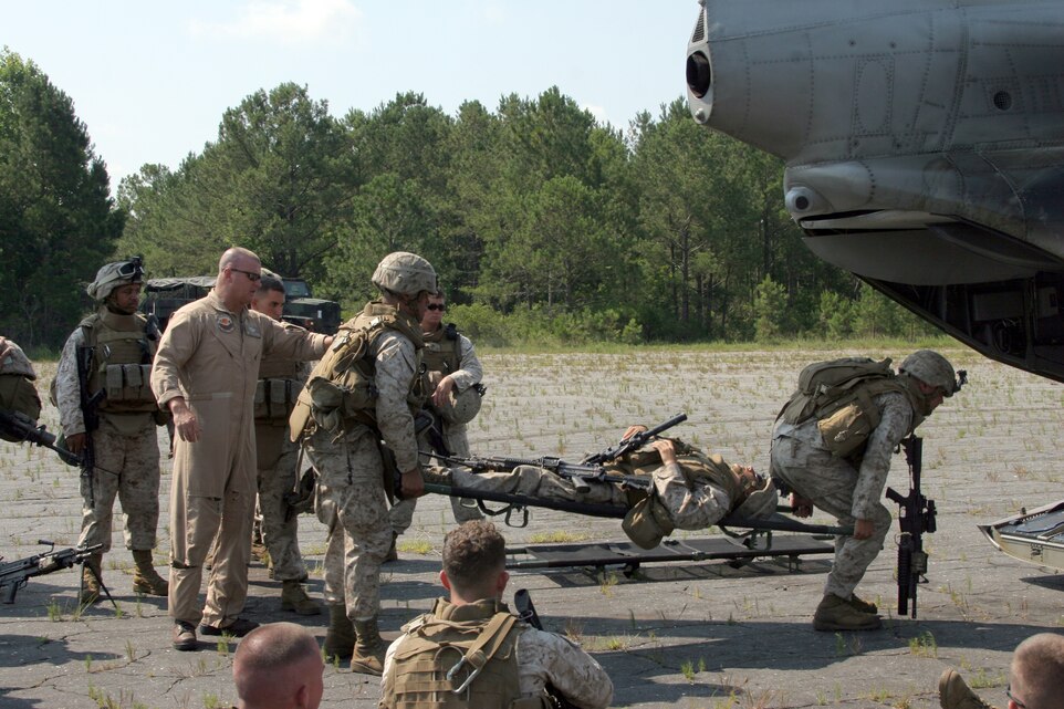Special-Purpose MAGTF conducts MRX to support Operation Continuing ...
