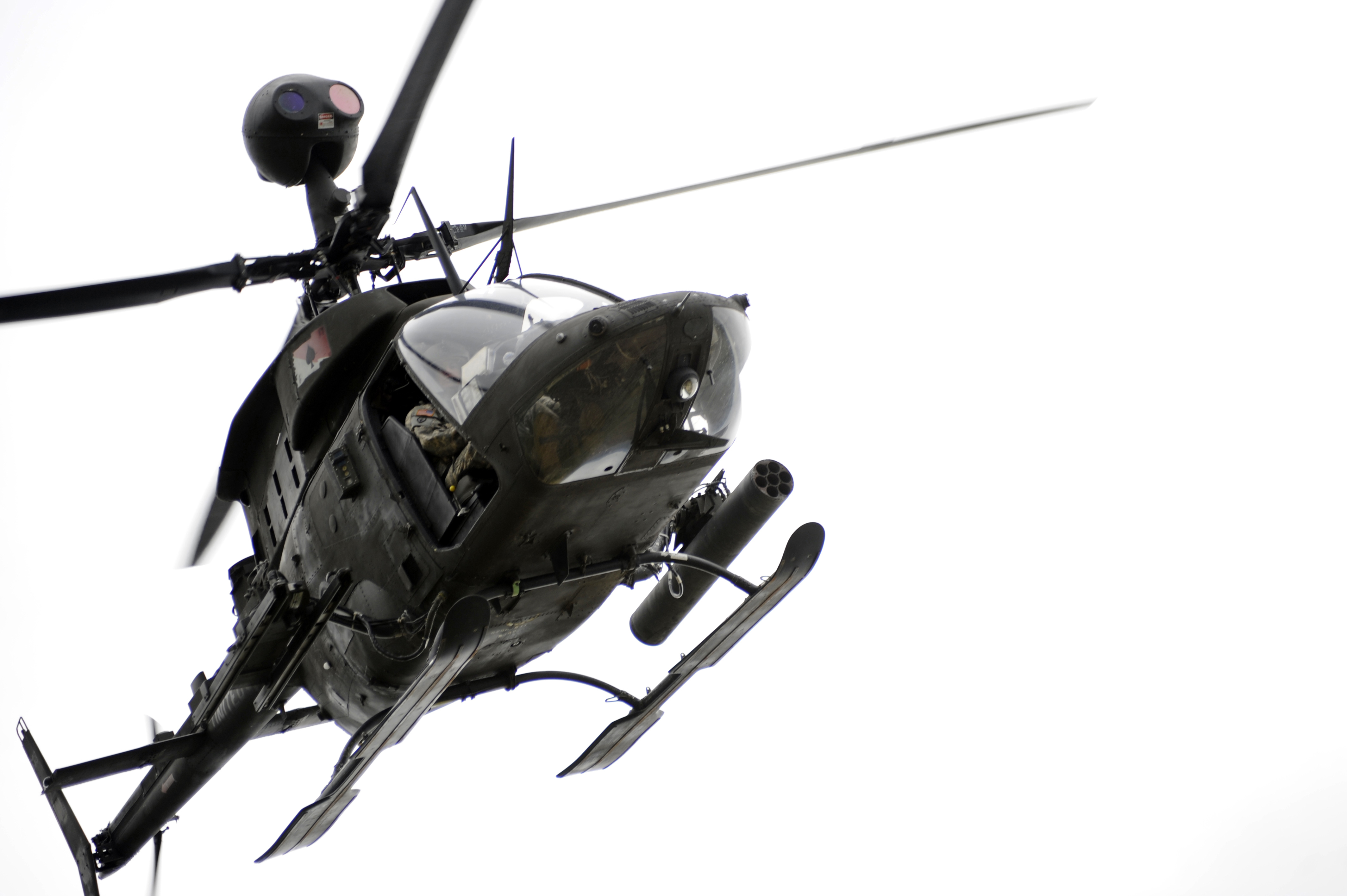 Pararescueman receives Silver Star > Davis-Monthan Air Force Base ...