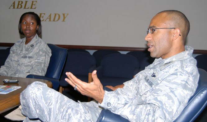 CGOs help cadets understand active duty through “Ops Air Force” > Pope ...