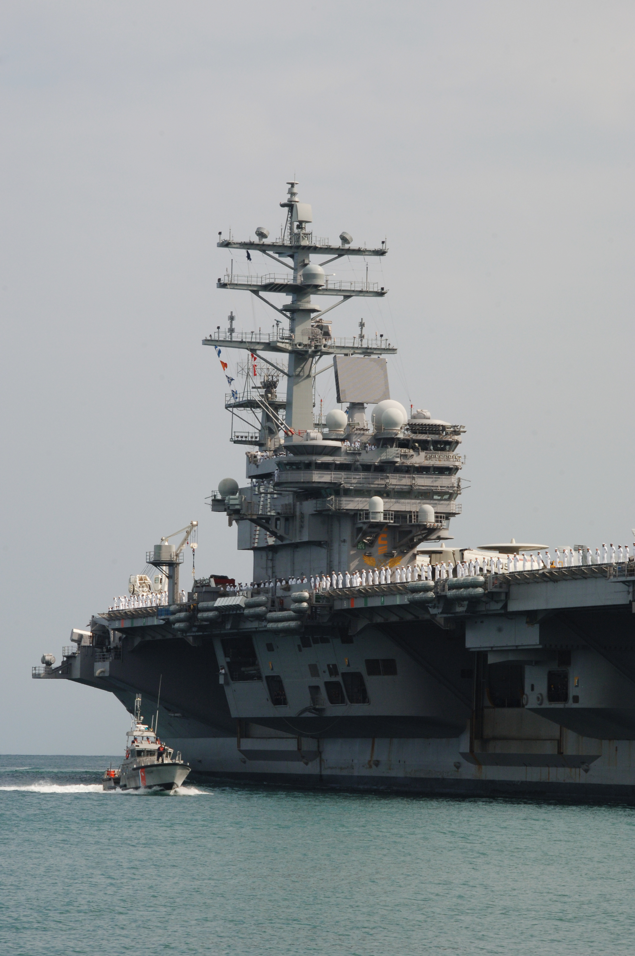 USS Reagan arrives at Joint Base Pearl Harbor > 15th Wing > Article Display