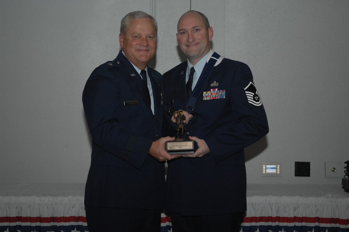 452nd Air Mobility Wing Awards Ceremony: Senior NCO of the Year > March Air Reserve Base ...