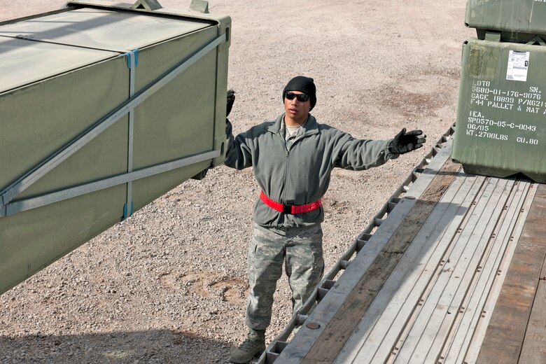 Airmen prepare BEAR base for troops in Afghanistan > U.S. Air Force ...