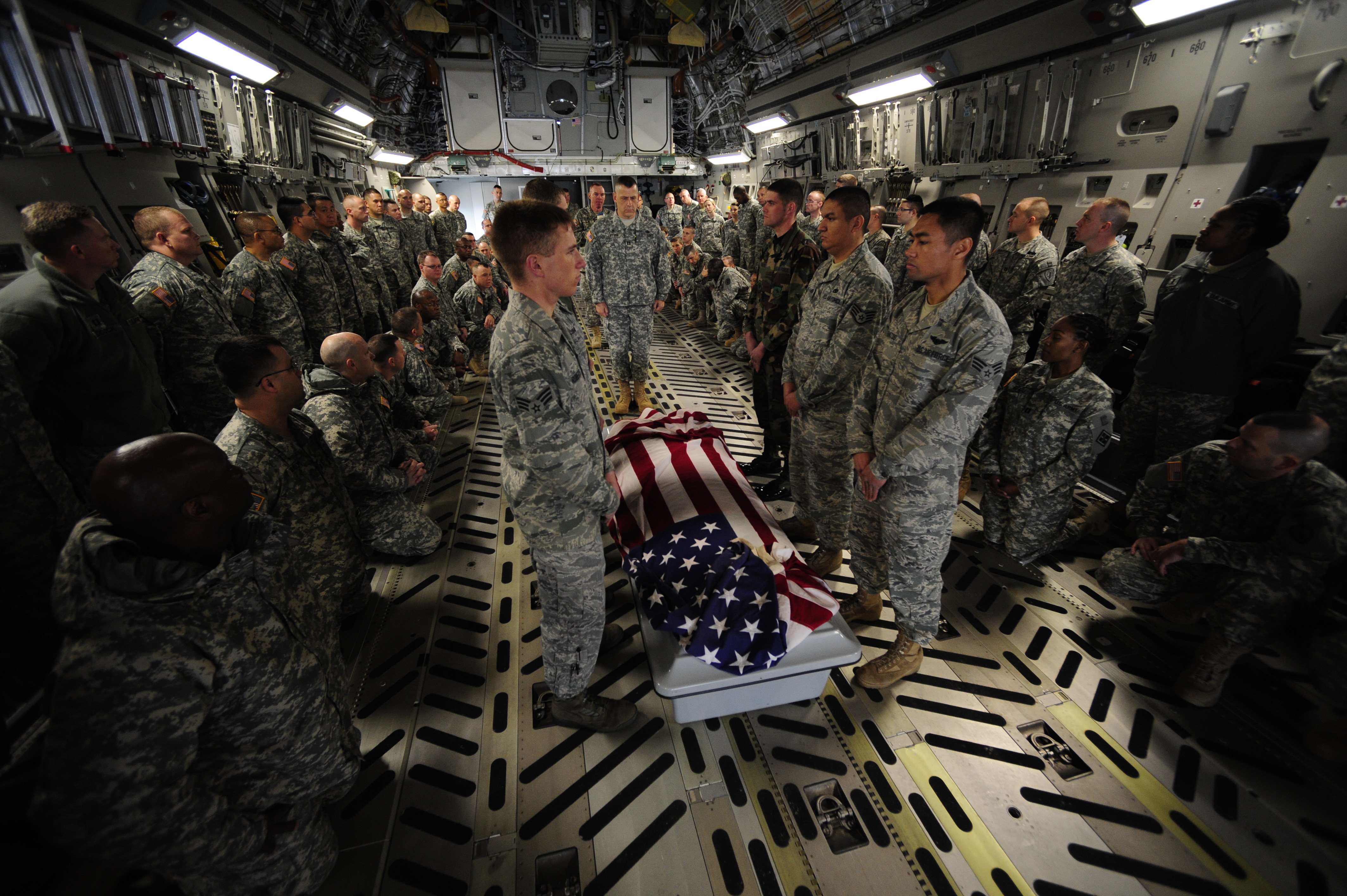 Airmen, Soldiers train for dignified transfer at Joint Base Charleston
